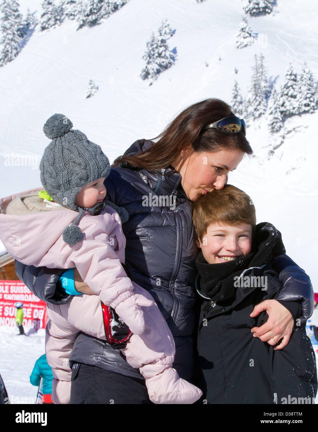 Switzerland with princess athena hi-res stock photography and images ...