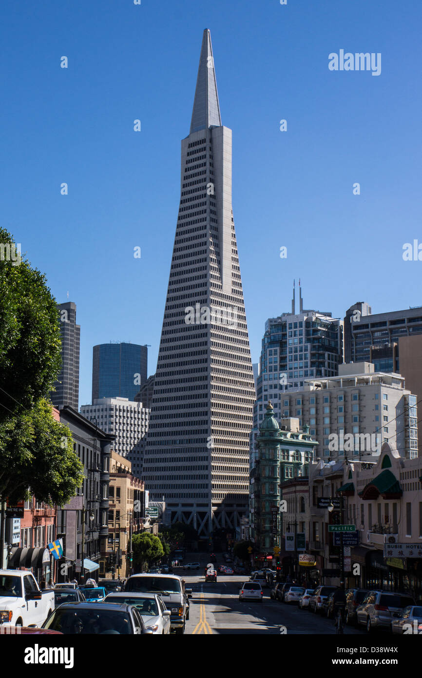 Transamerica building in san francisco hi-res stock photography and ...
