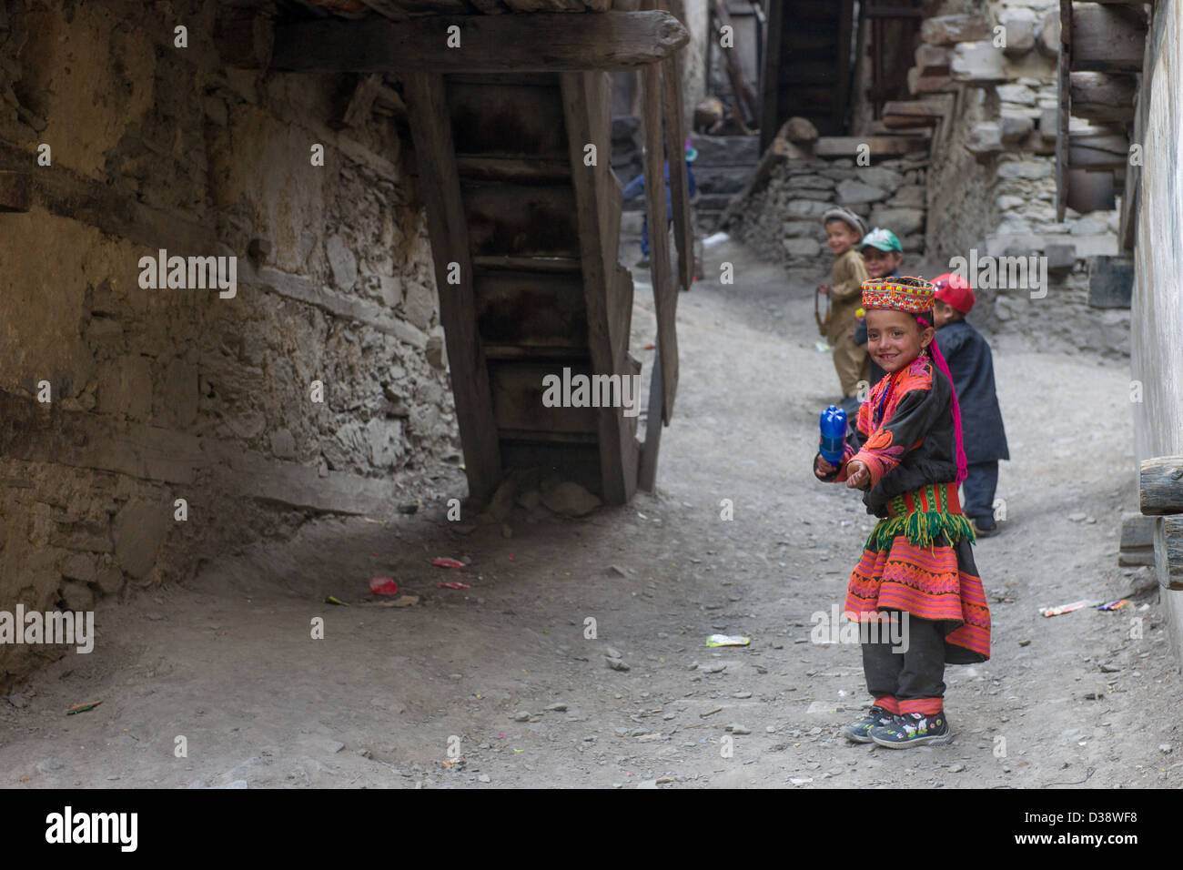 Pakistan girl kalash hi-res stock photography and images - Alamy