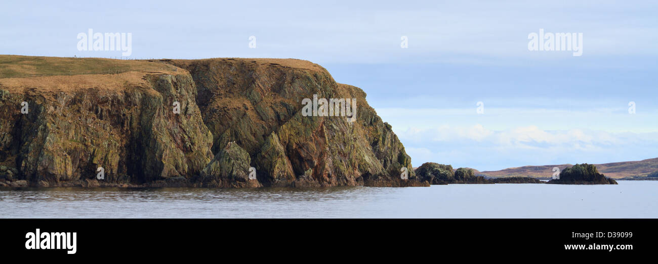 The cliffs at Lunasting, Shetland Islands Stock Photo - Alamy