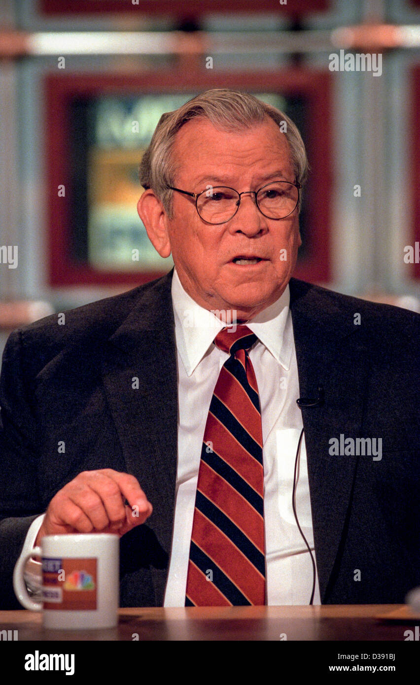 Former Sen. Howard Baker discusses the ongoing scandal involving ...