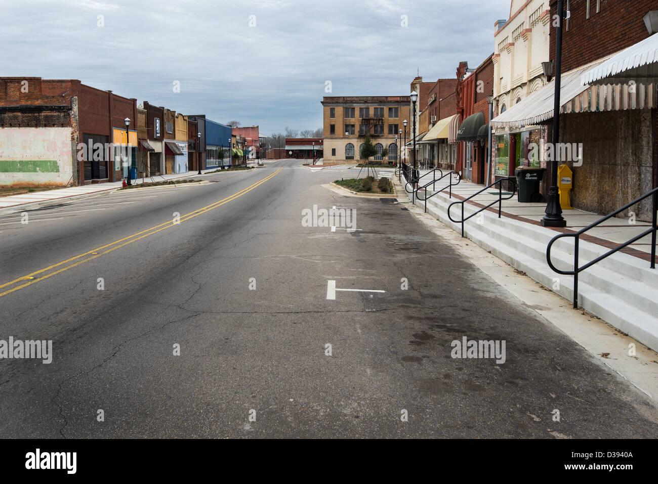 Main Street in Roanoke, Alabama. There are no cars parked on the ...