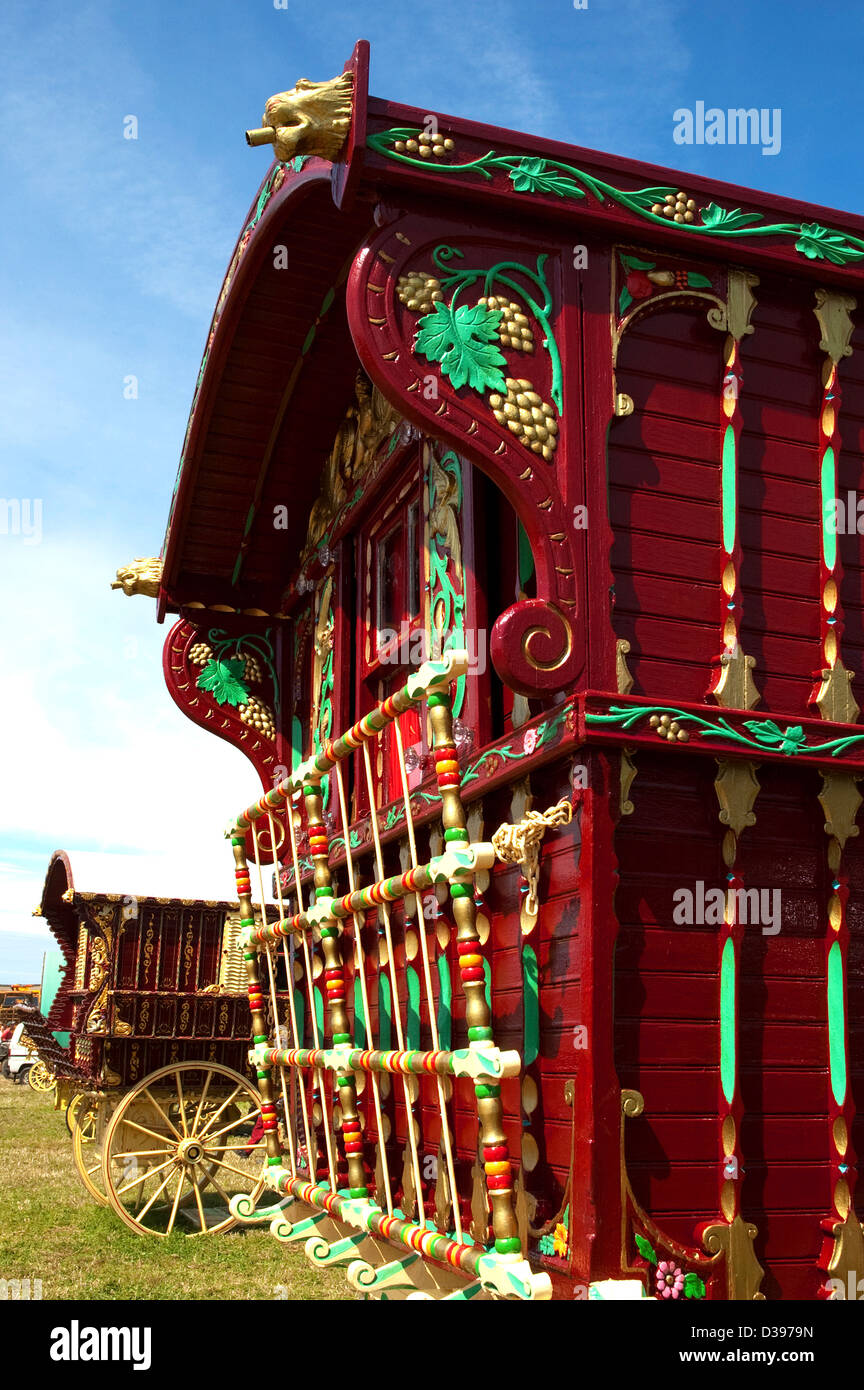 a traditional gypsy caravan Stock Photo - Alamy