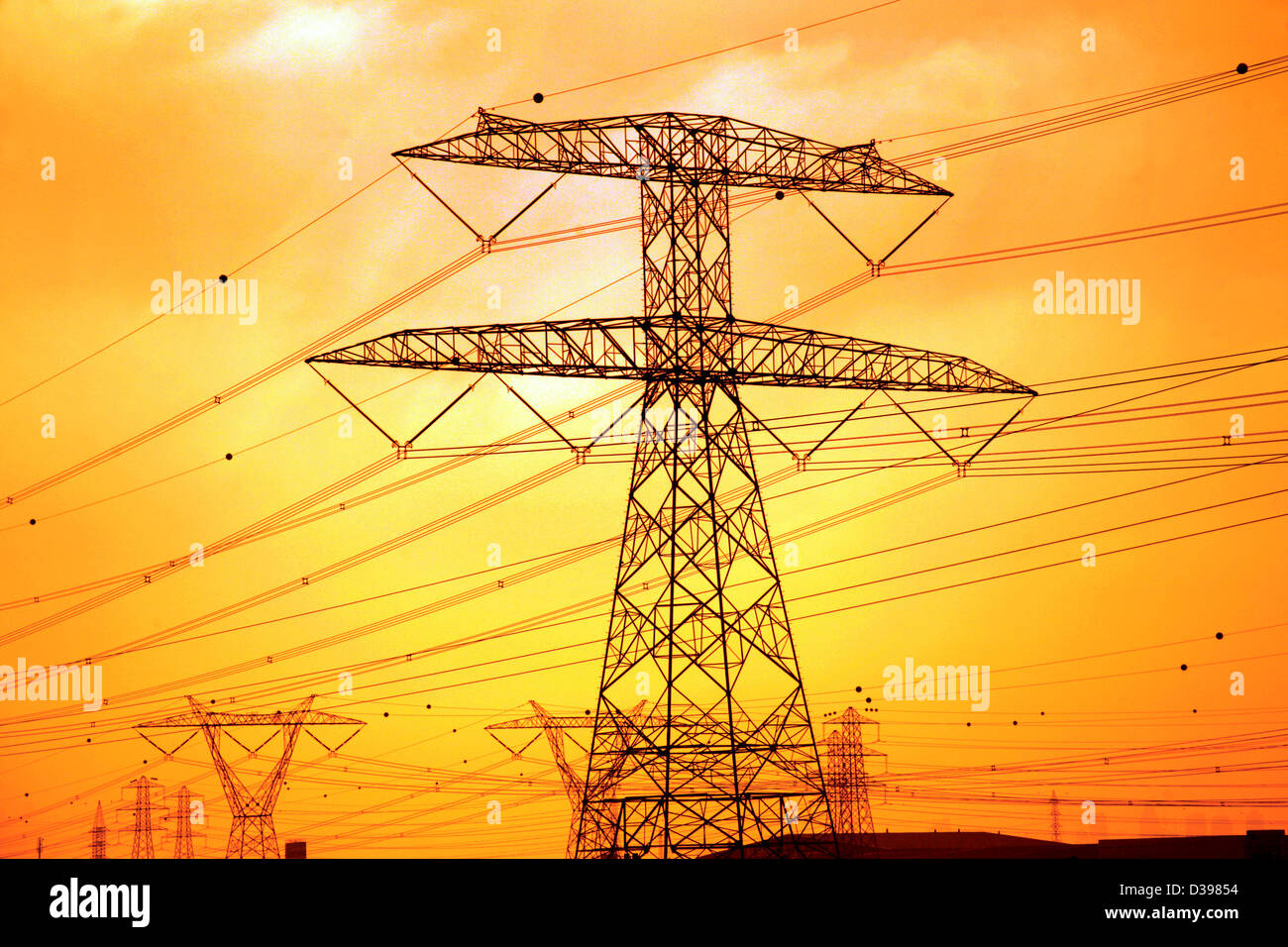 UAE Emirat of Abu Dabi electrical power Stock Photo - Alamy