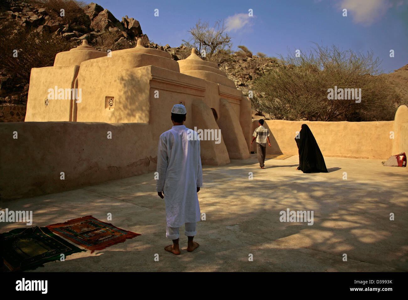 Al bidyah mosque hi-res stock photography and images - Alamy