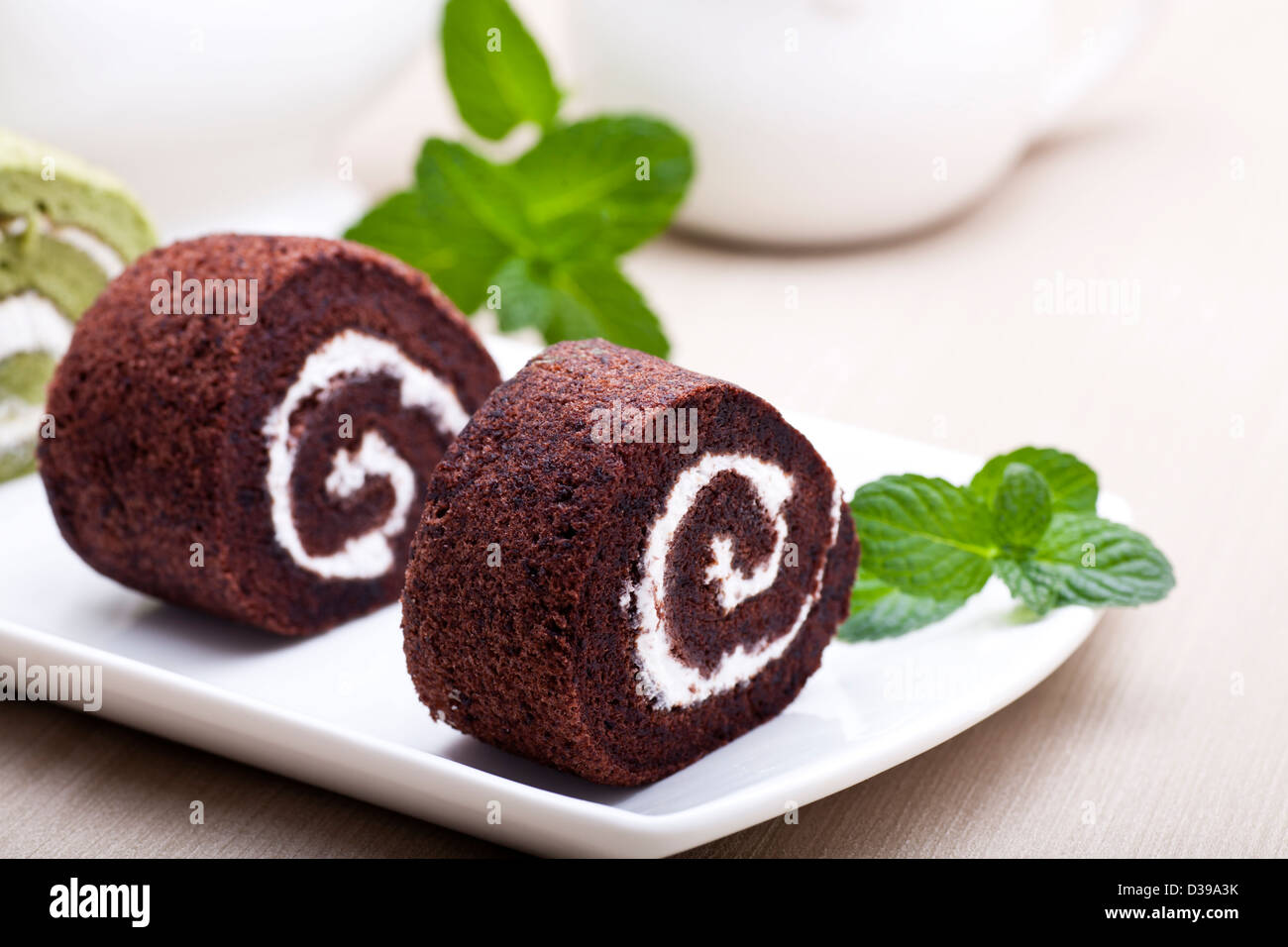 Swiss rolls hi-res stock photography and images - Alamy