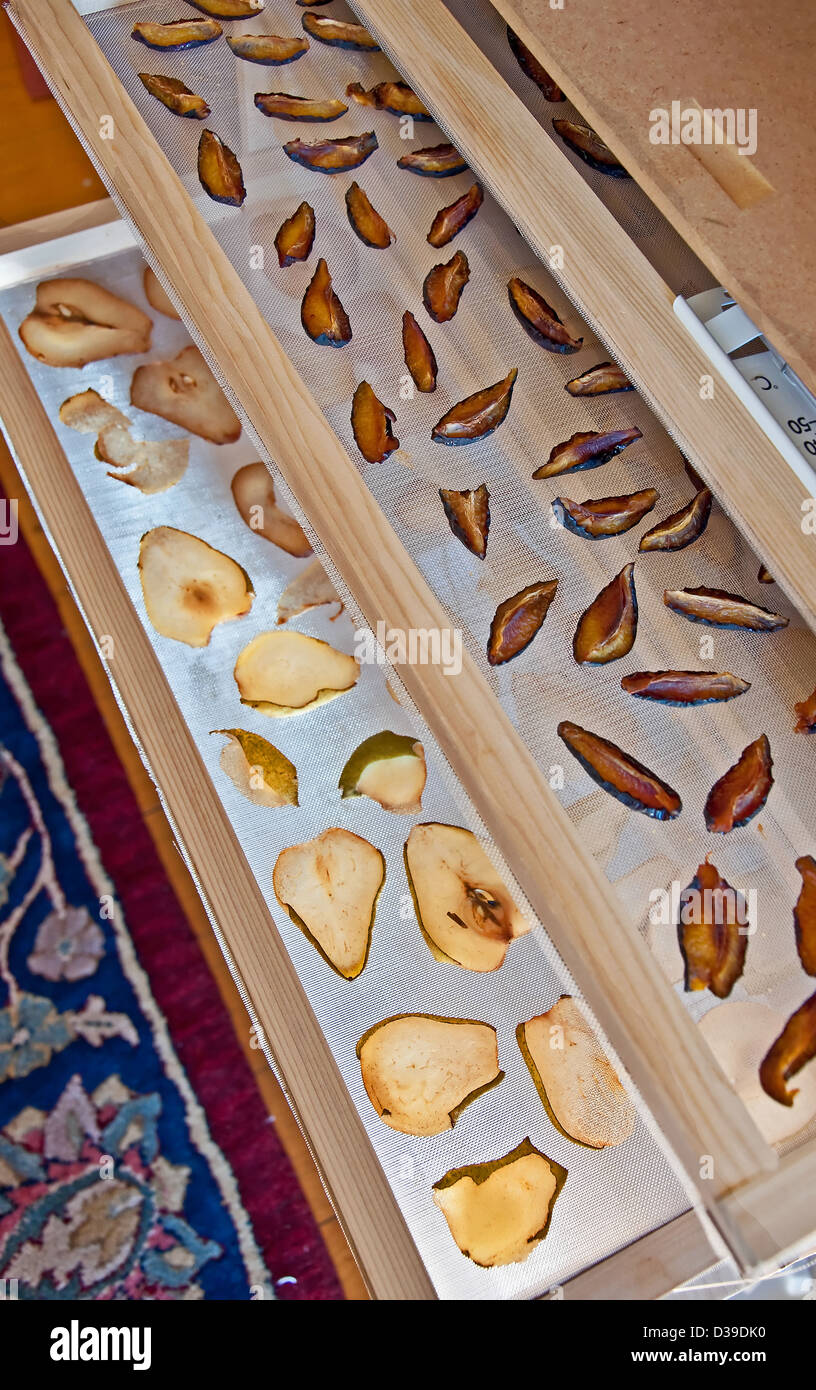 Fruit drying racks hi-res stock photography and images - Alamy