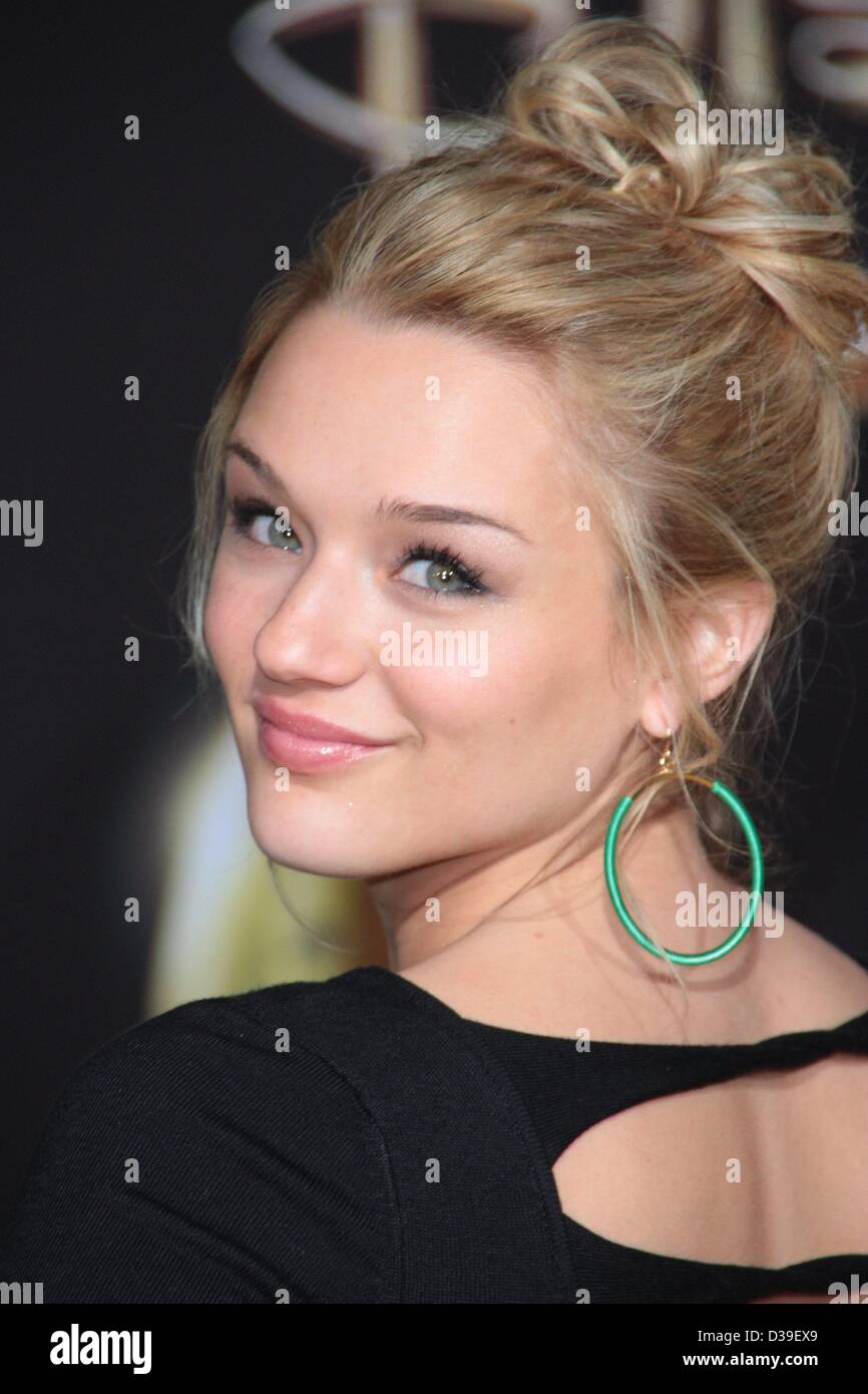 Los Angeles, California, USA. 13th February 2013. Hunter King attends ...