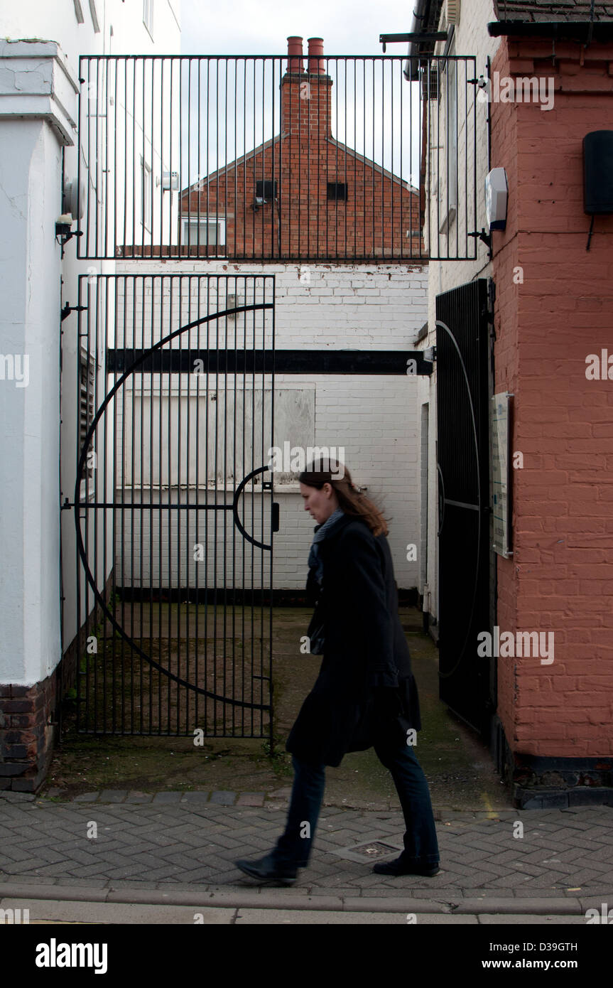 Half open gate hi-res stock photography and images - Alamy