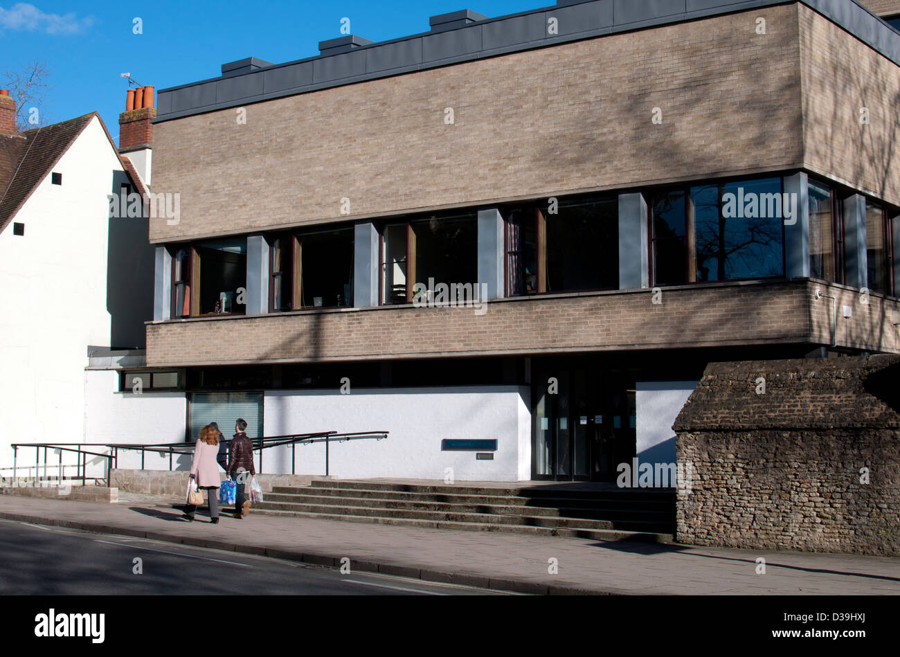 Mathematical institute university of oxford hi-res stock photography ...
