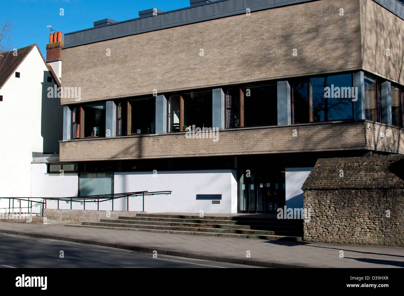 Mathematical institute university of oxford hi-res stock photography ...