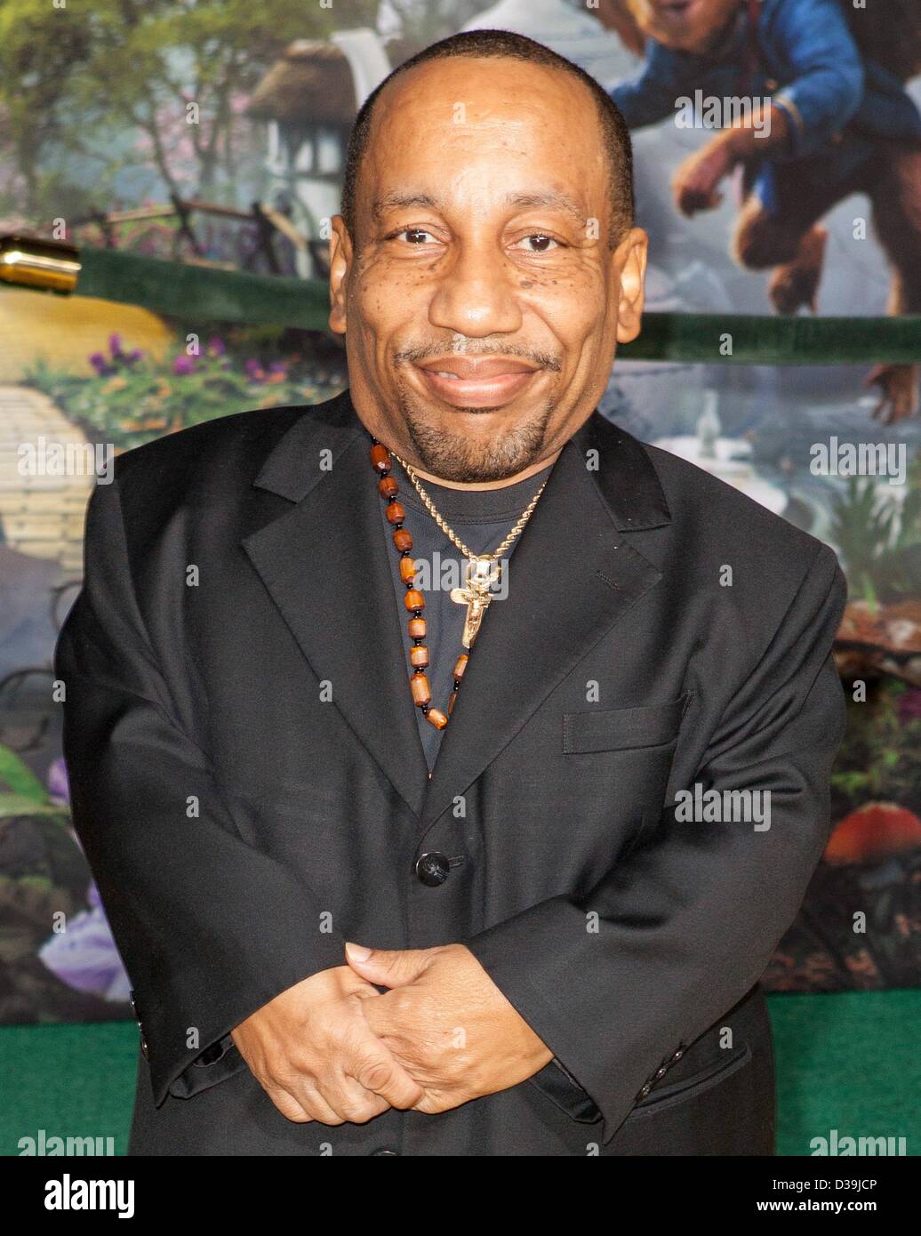 Los Angeles, California, USA. 13th February 2013. Tony Cox at arrivals ...