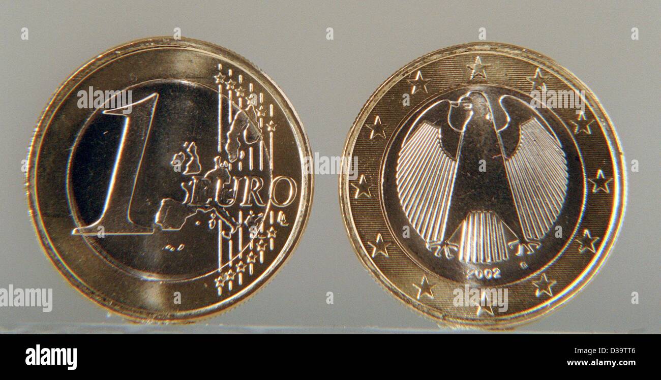 Euro coin 2002 High Resolution Stock Photography and Images - Alamy