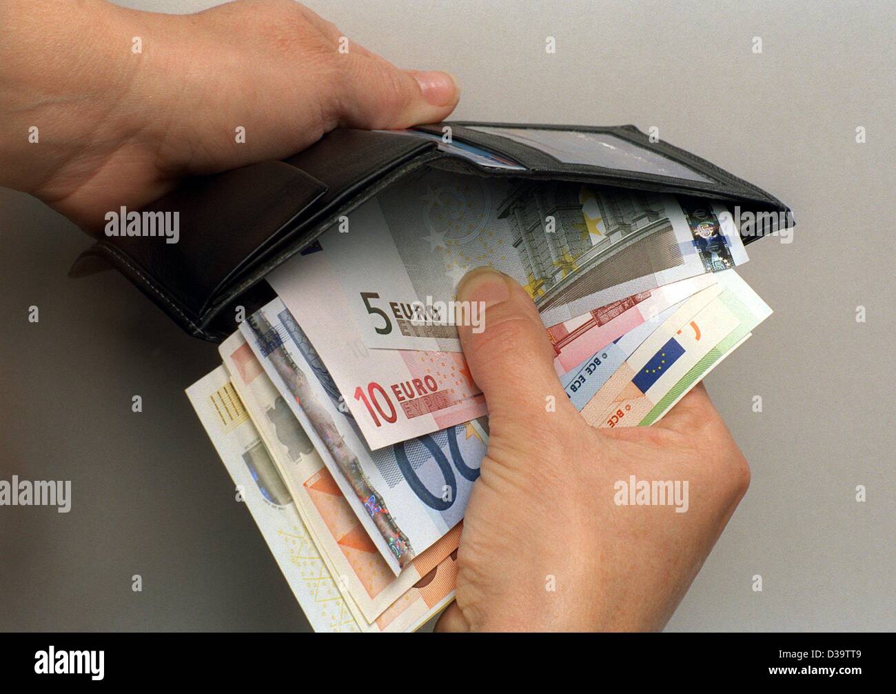 Portugal 2001 hi-res stock photography and images - Alamy