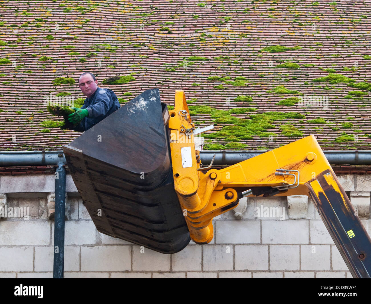 Cleaning church hi-res stock photography and images - Alamy