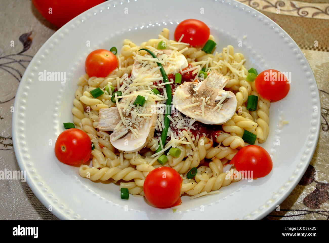Gemelli pasta hi-res stock photography and images - Alamy