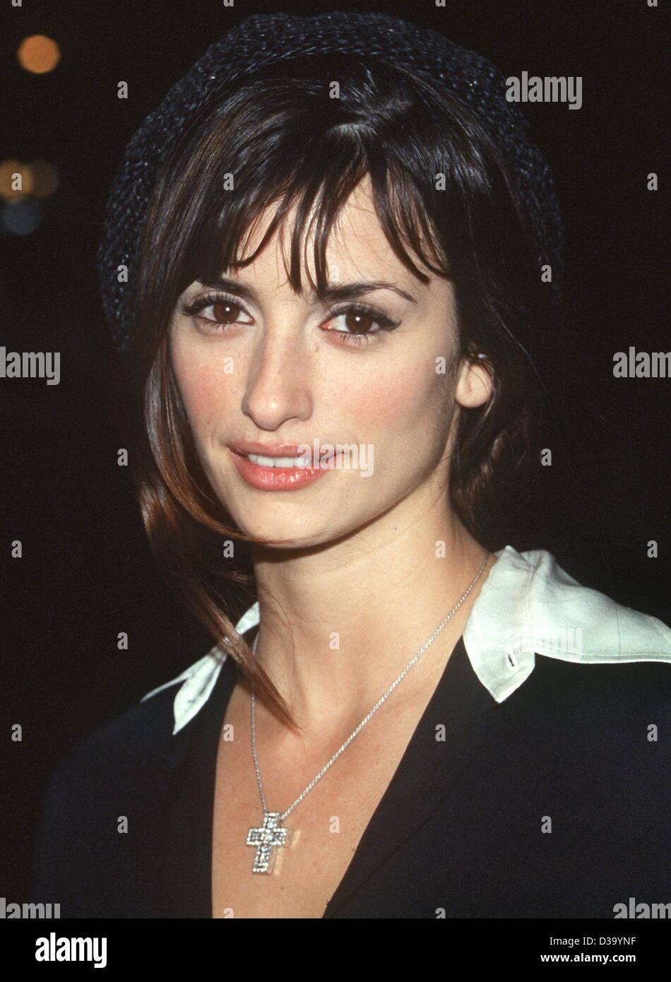 (dpa) - Spanish actress Penelope Cruz at the premiere of her new film ...