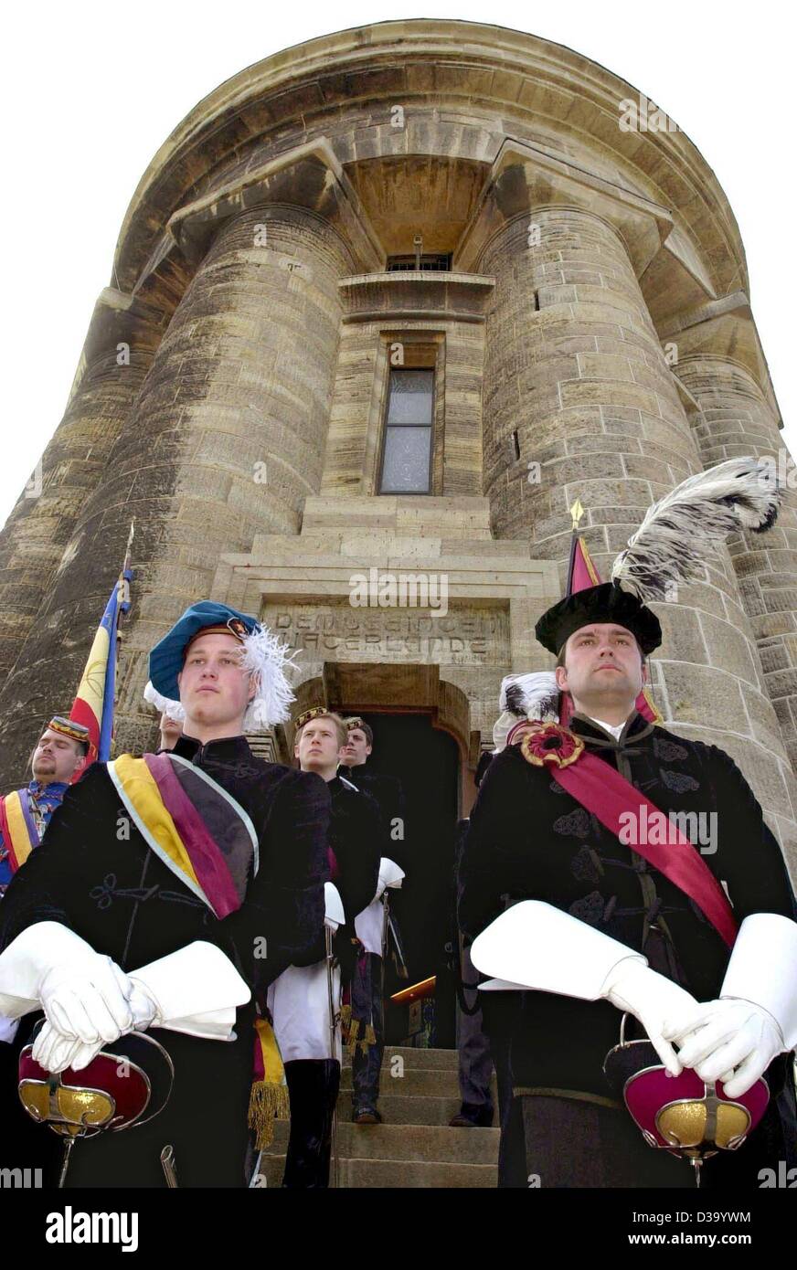 Student fraternity monument hi-res stock photography and images - Alamy
