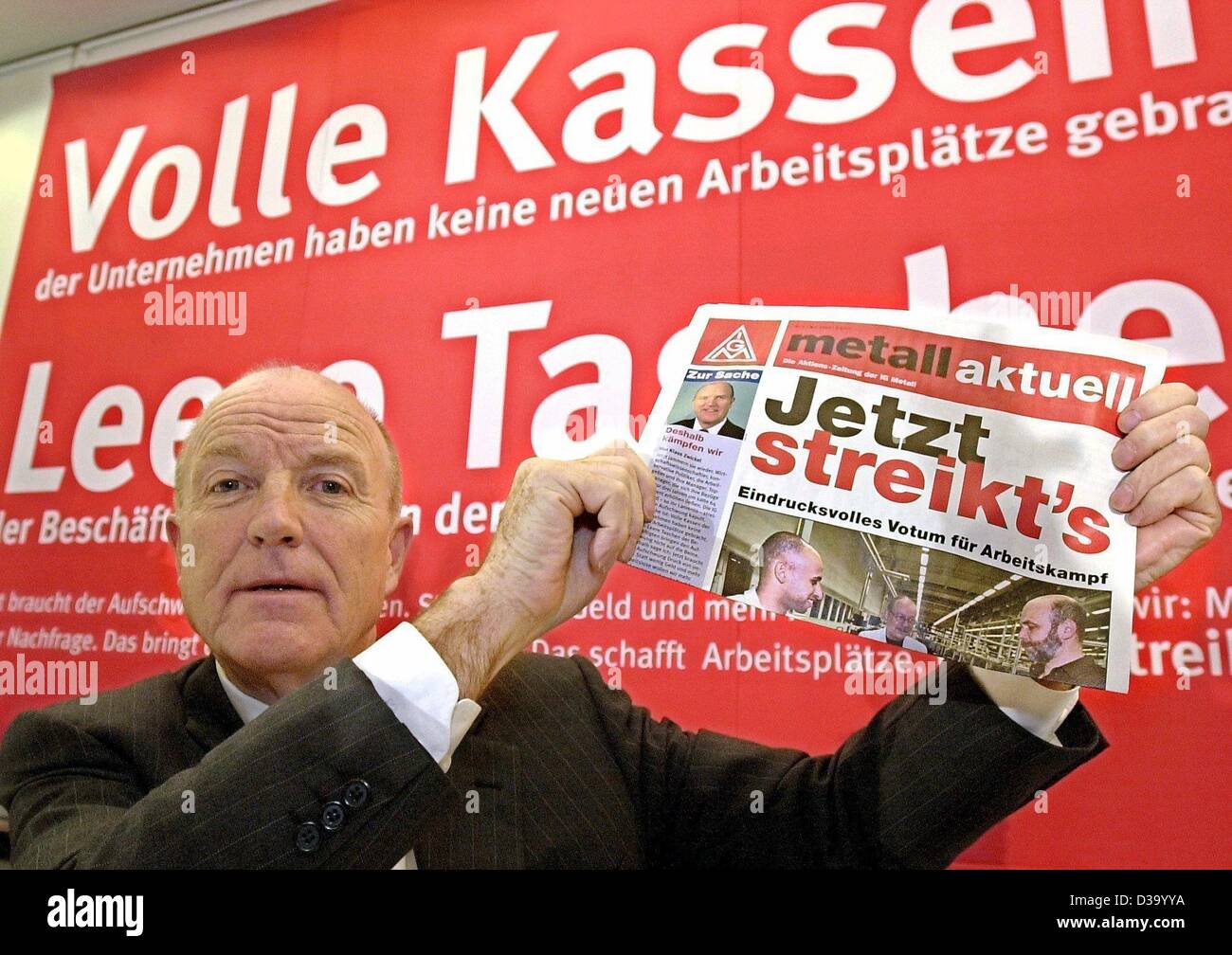 Zwickel hi-res stock photography and images - Alamy