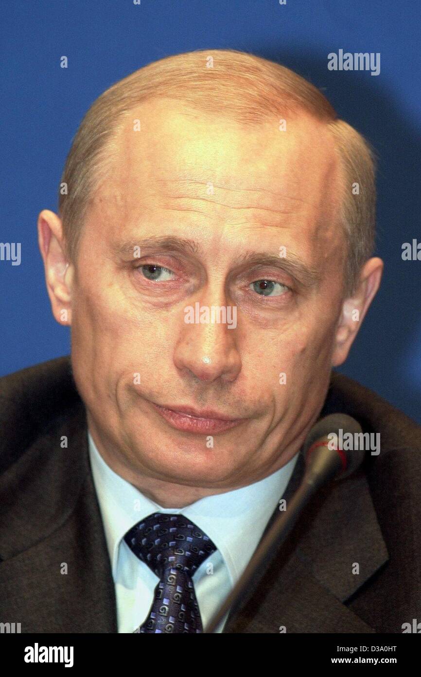 Politics pol celebrities serious germany hi-res stock photography and ...