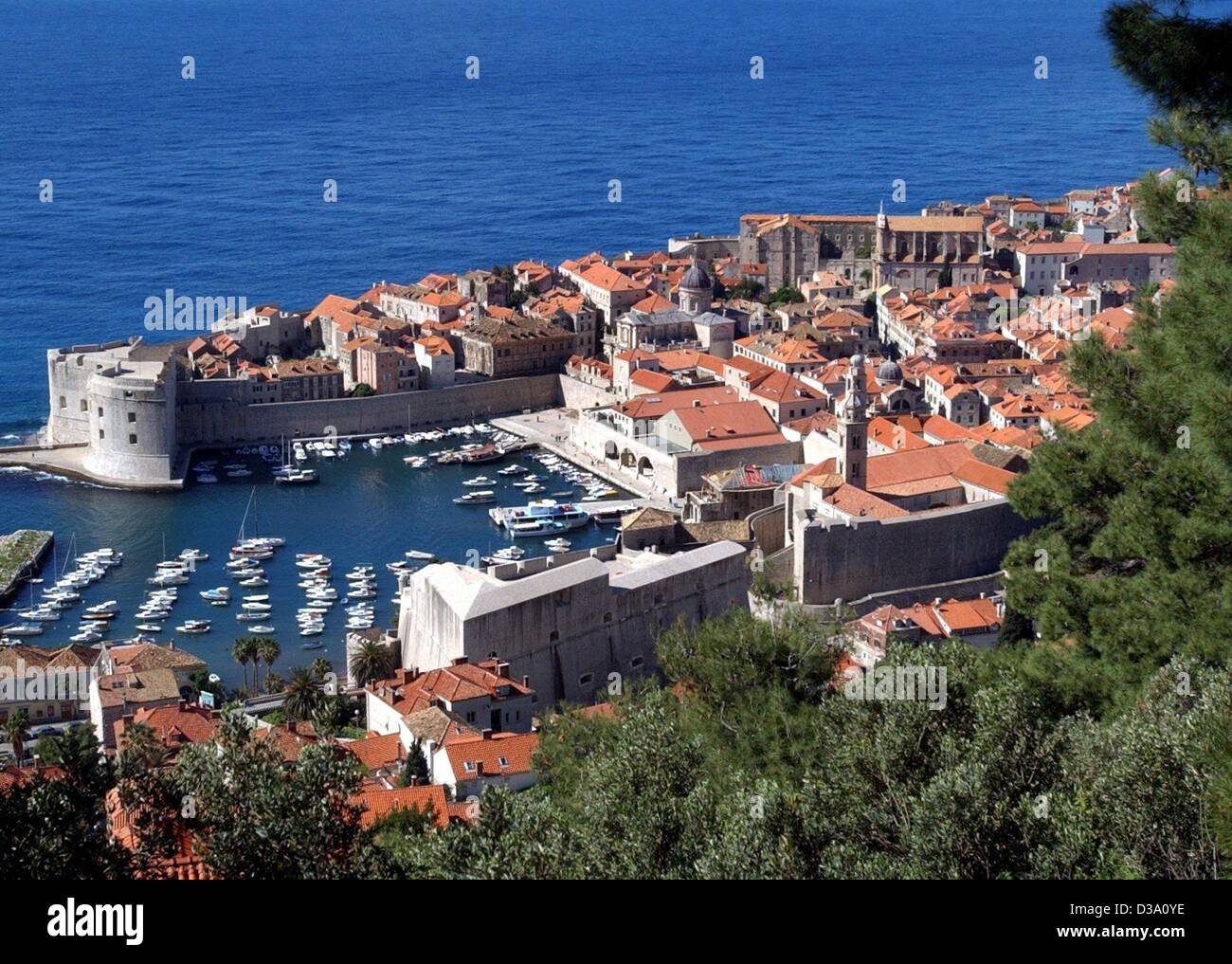 Rebuilt town hi-res stock photography and images - Alamy