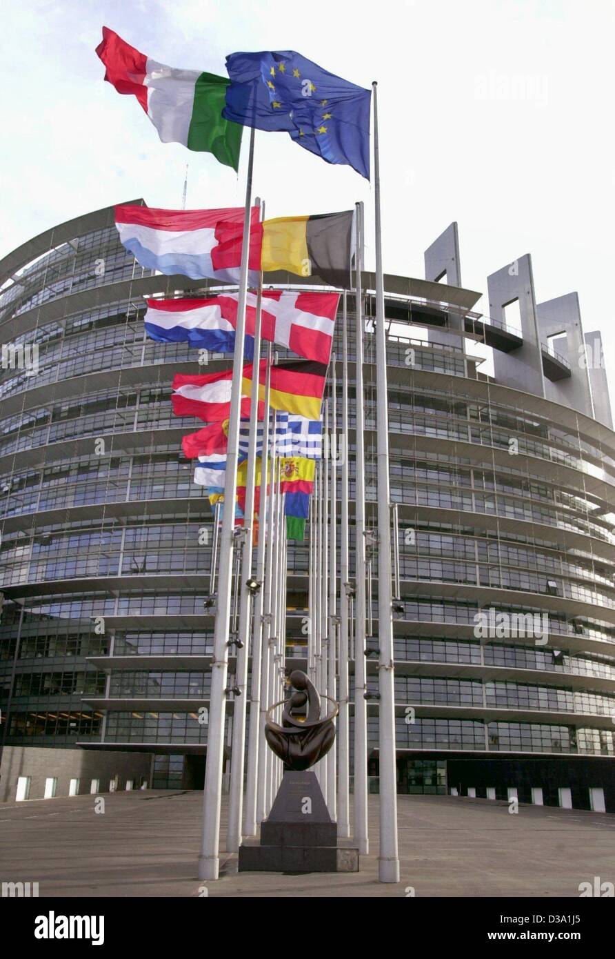 Flags of eu states hi-res stock photography and images - Alamy