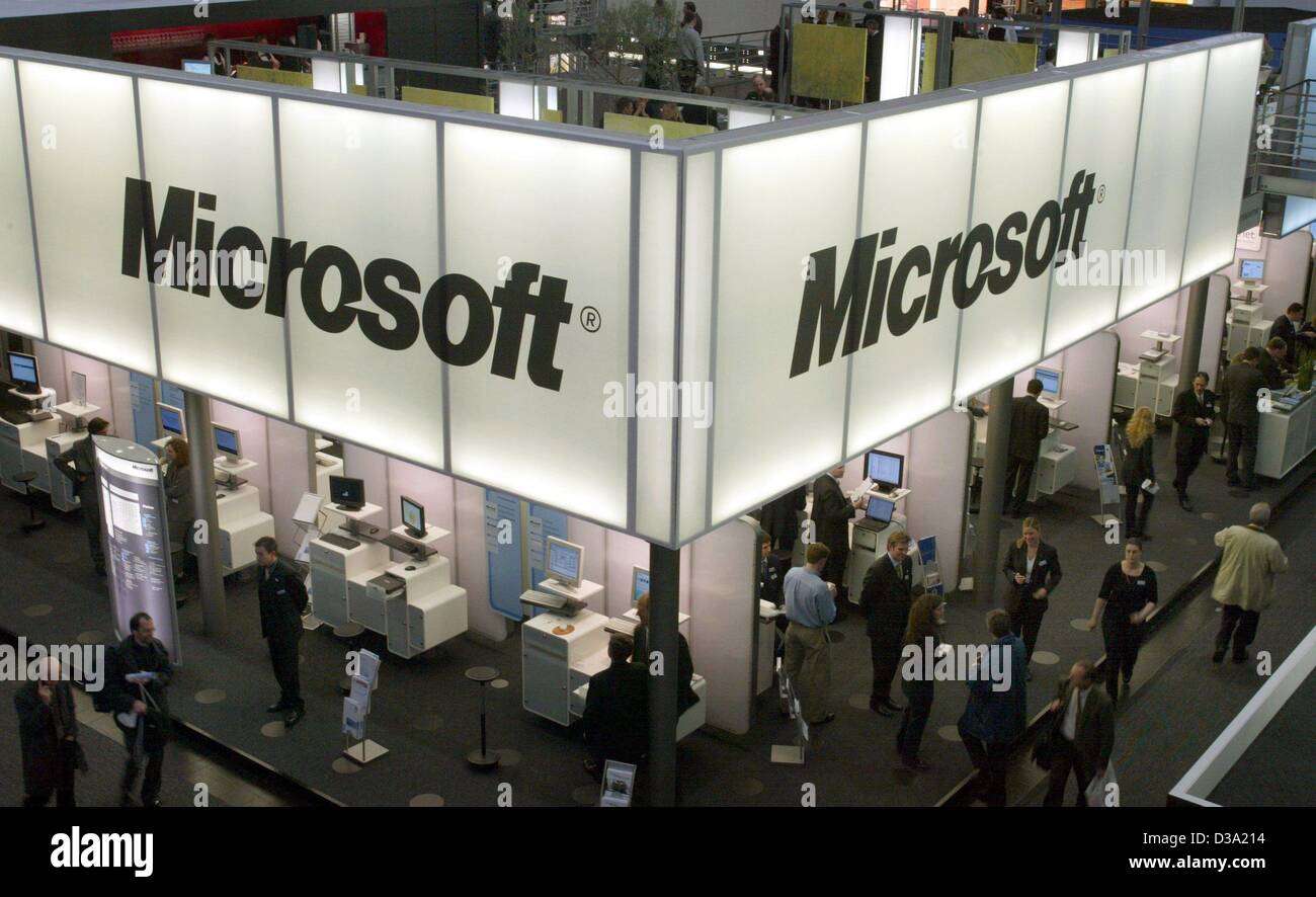 Microsoft stand hi-res stock photography and images - Alamy