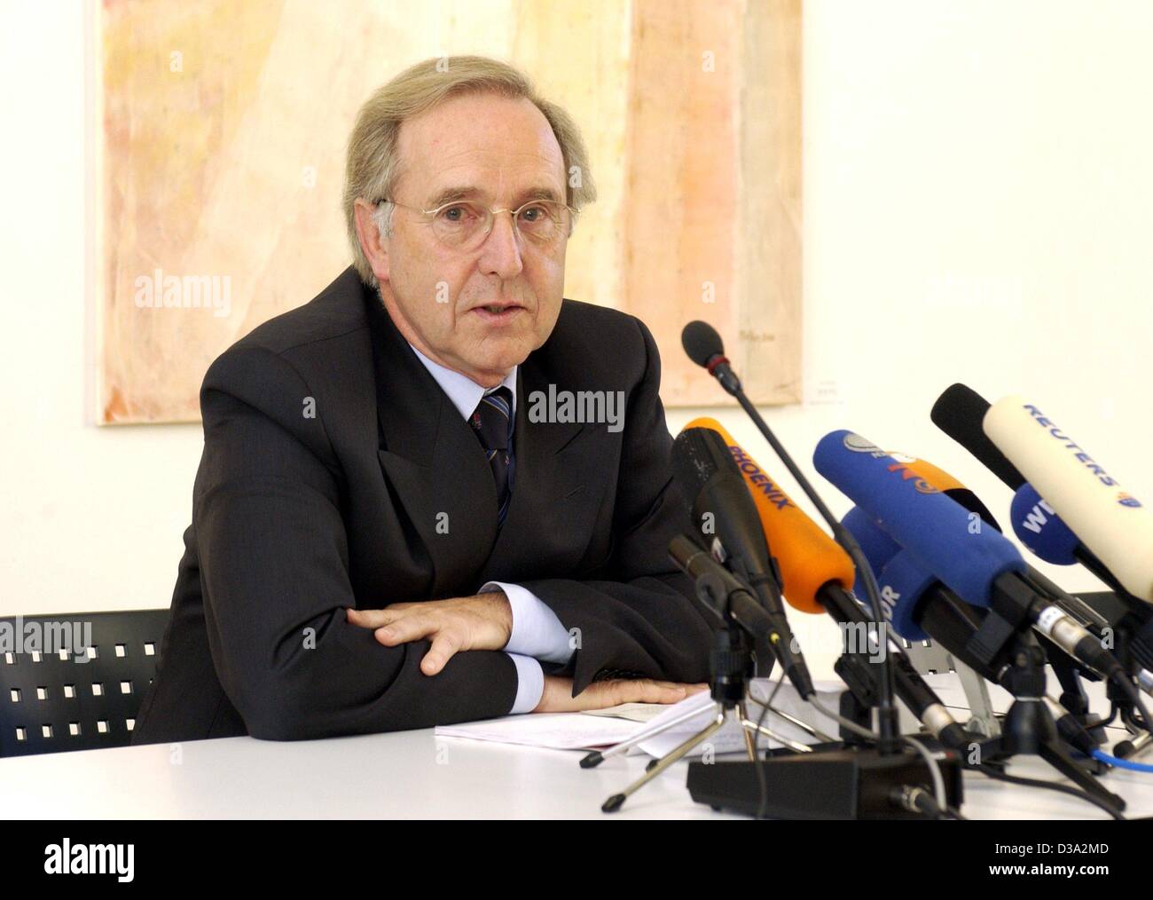 (dpa) - Ulf Boege, president of the German federal cartell office ...