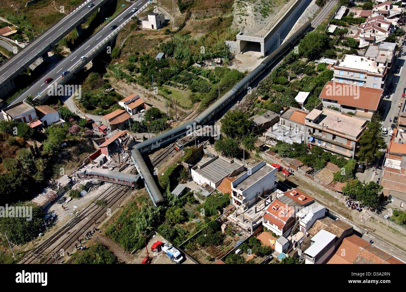 Train crash aerial hi-res stock photography and images - Alamy