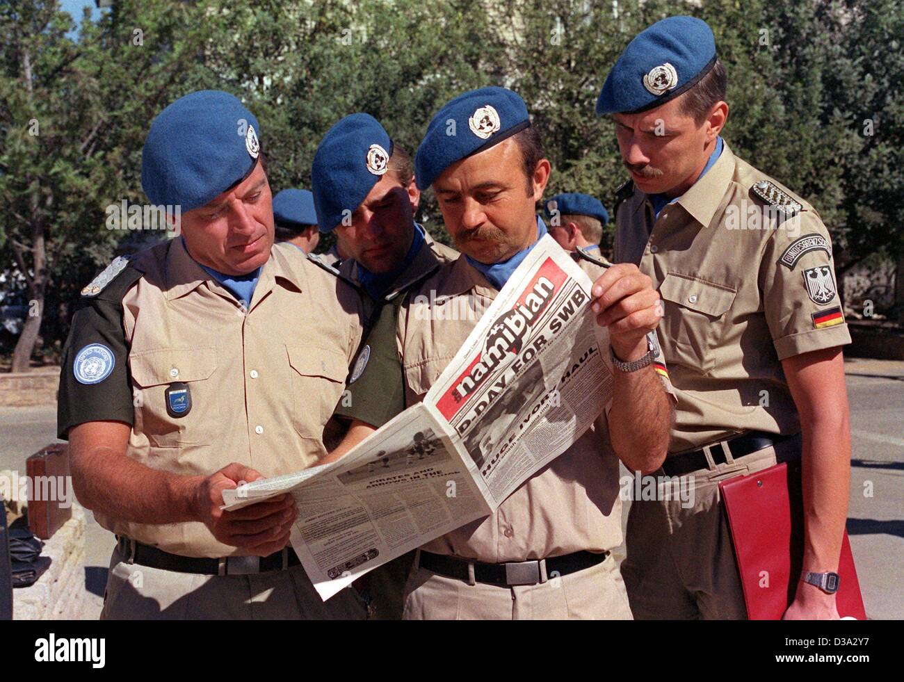 German officers hat hi-res stock photography and images - Alamy