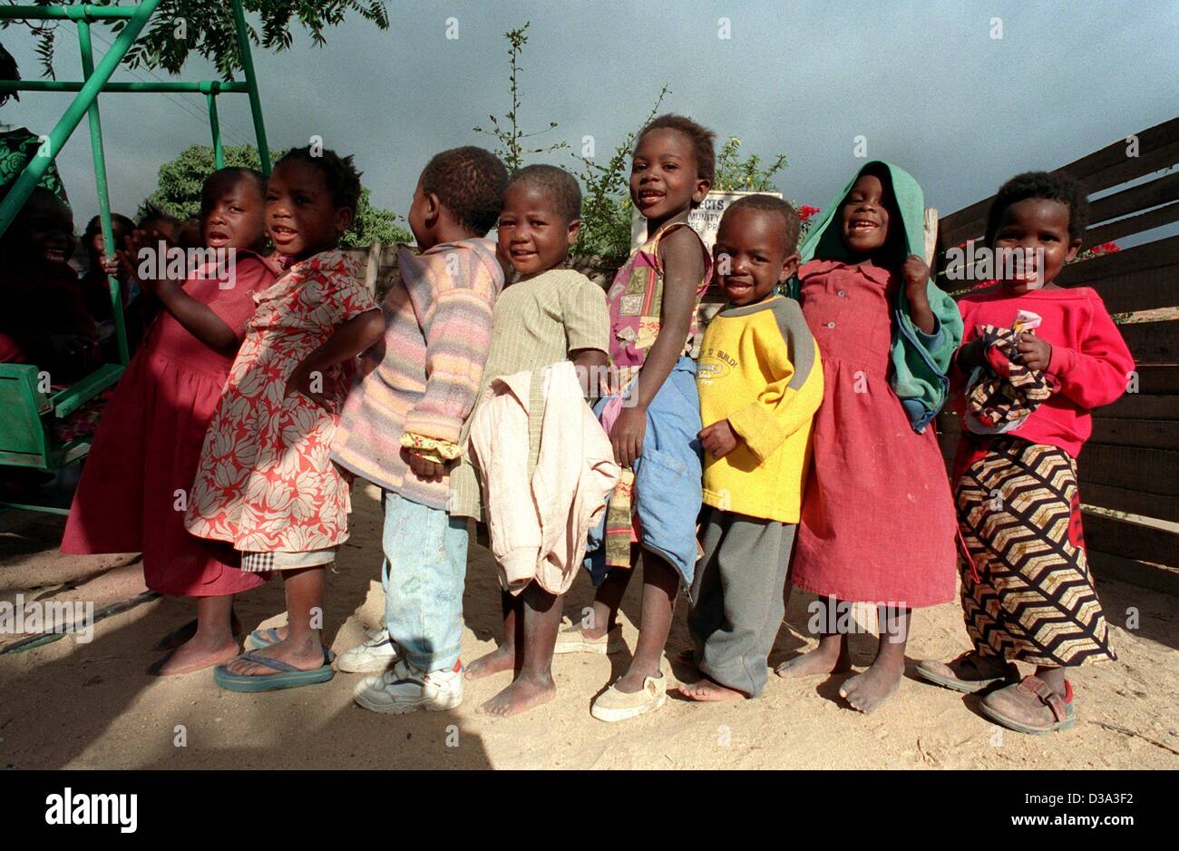 Africa slum children full length hi-res stock photography and images ...