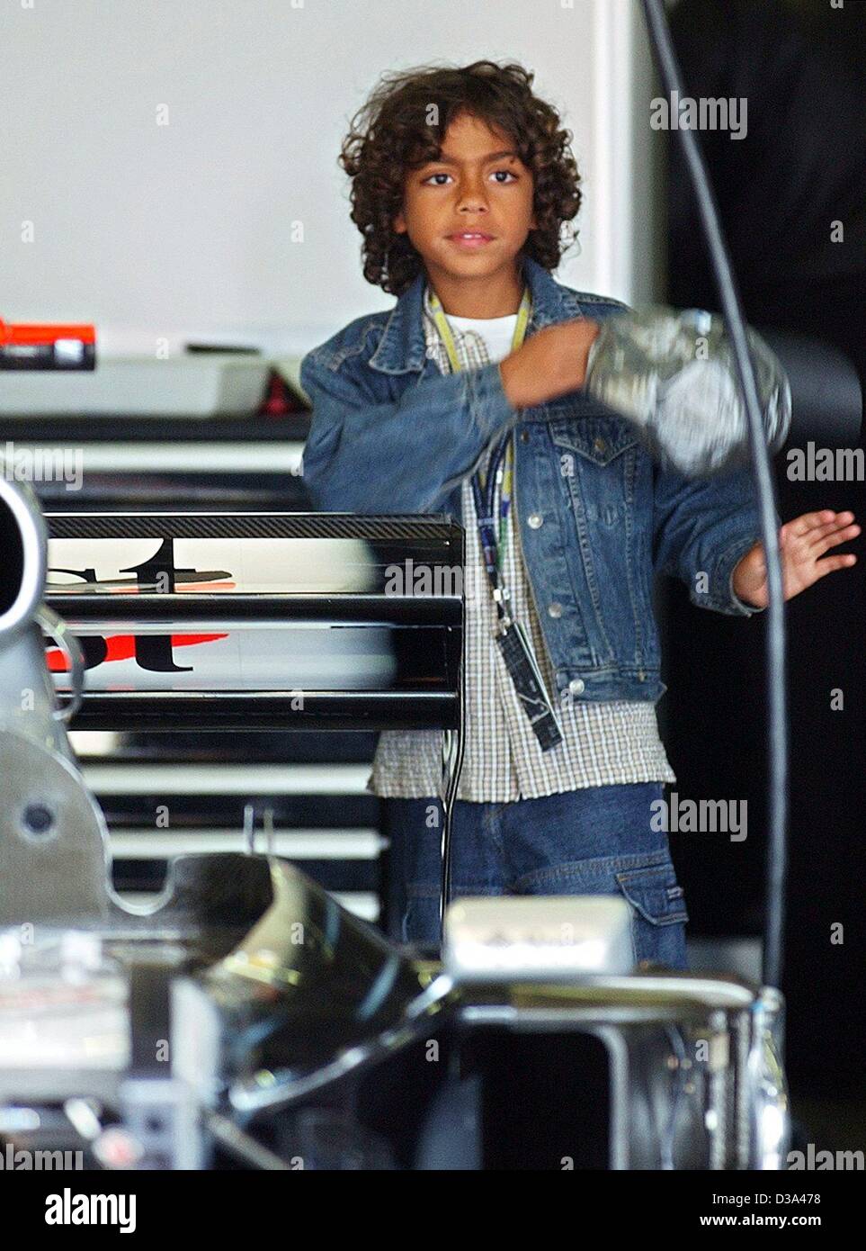 Noah gabriel hi-res stock photography and images - Alamy