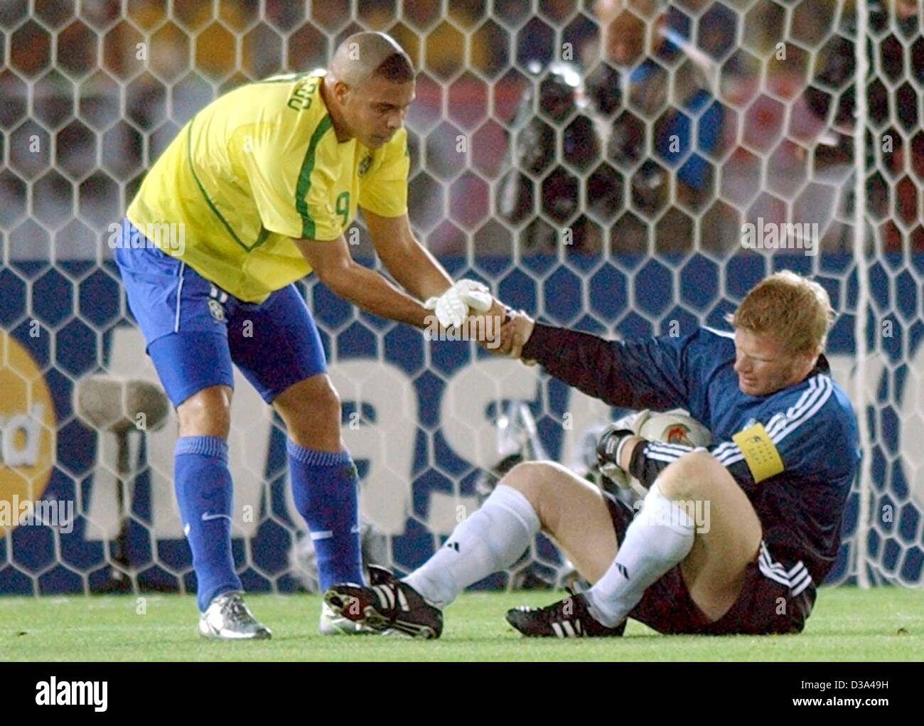 Ronaldo feet hi-res stock photography and images - Alamy