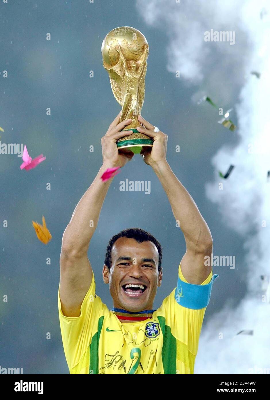 Cafu the brazilian captain hi-res stock photography and images - Alamy