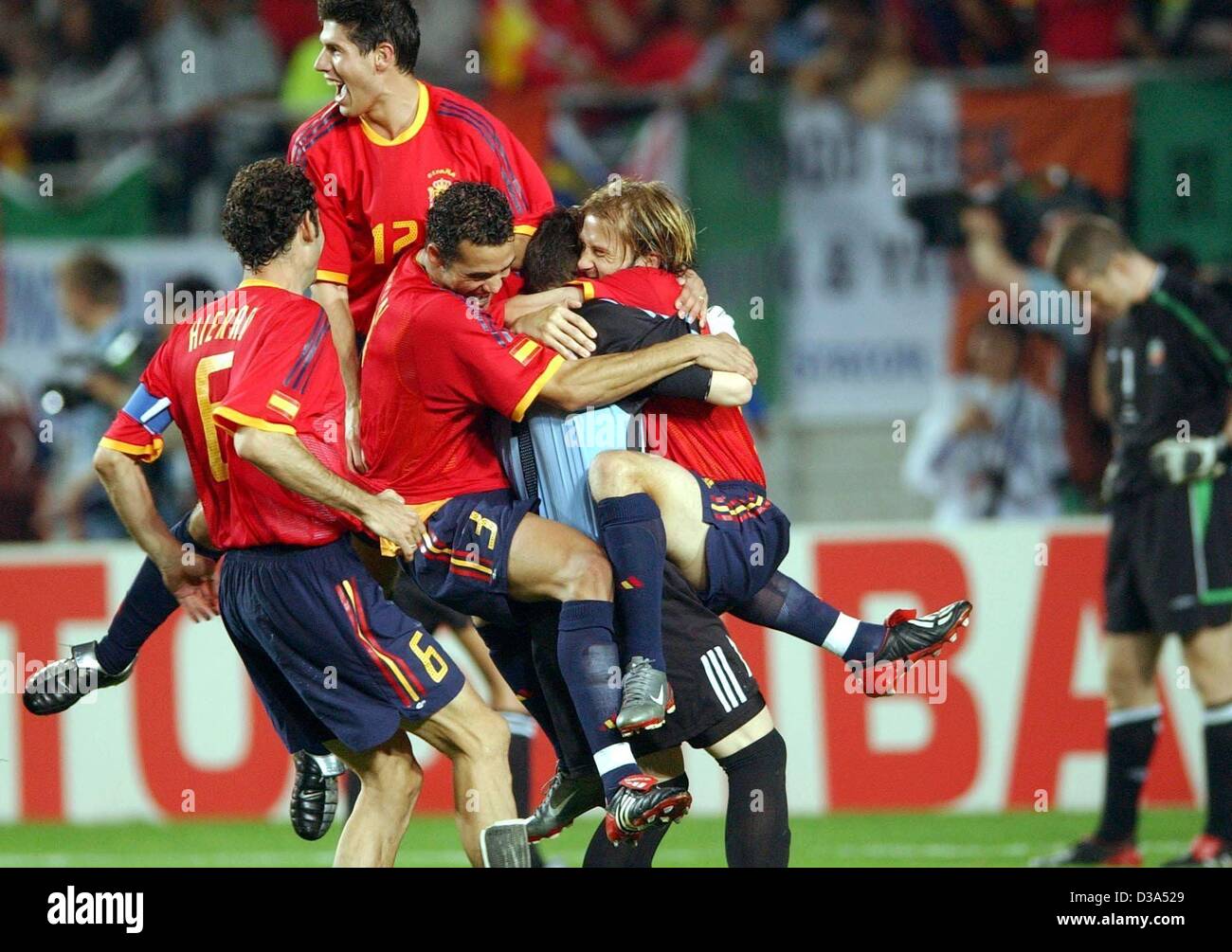 Spanish soccer players hi-res stock photography and images - Alamy
