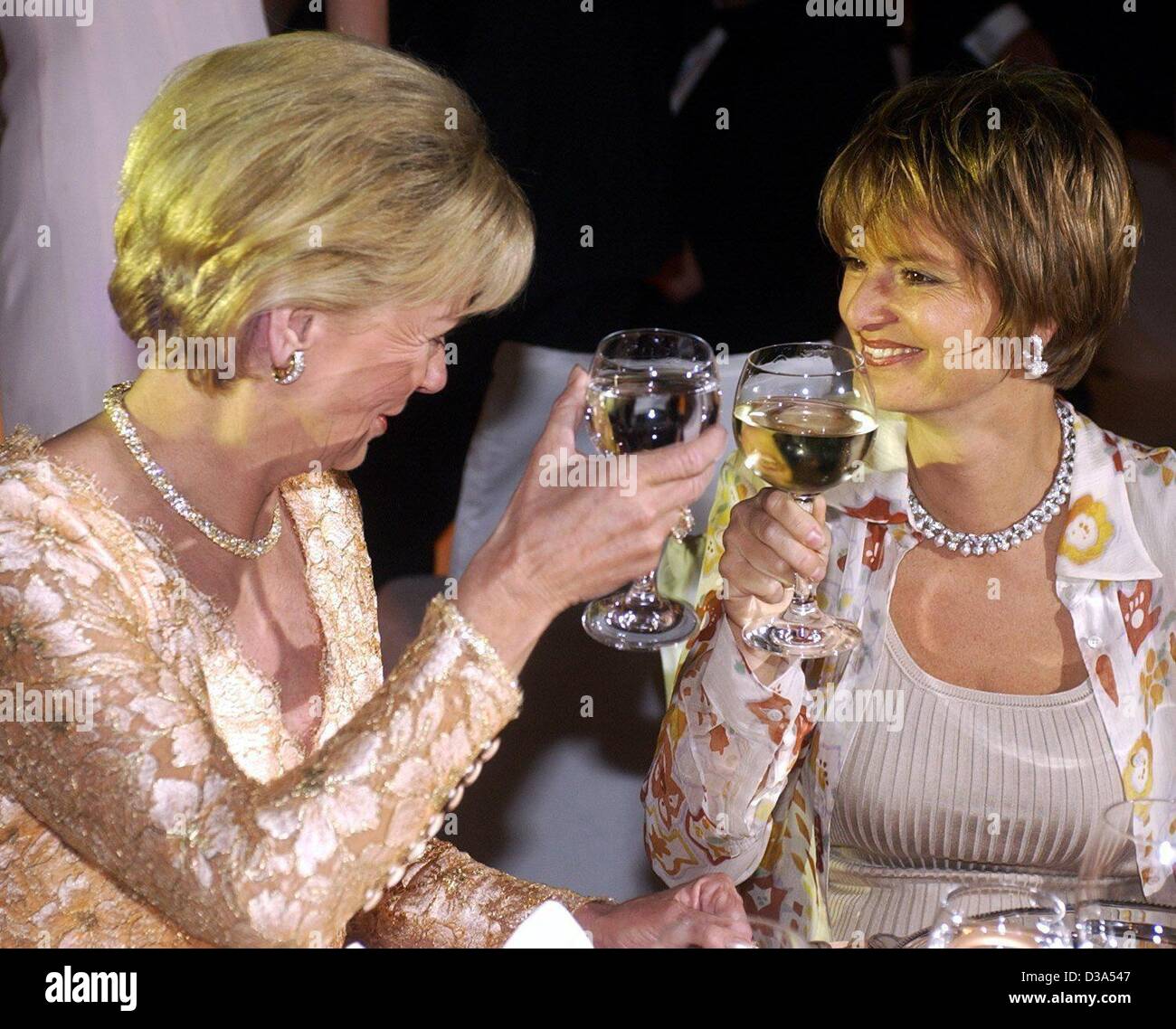 Mohn liz hi-res stock photography and images - Alamy