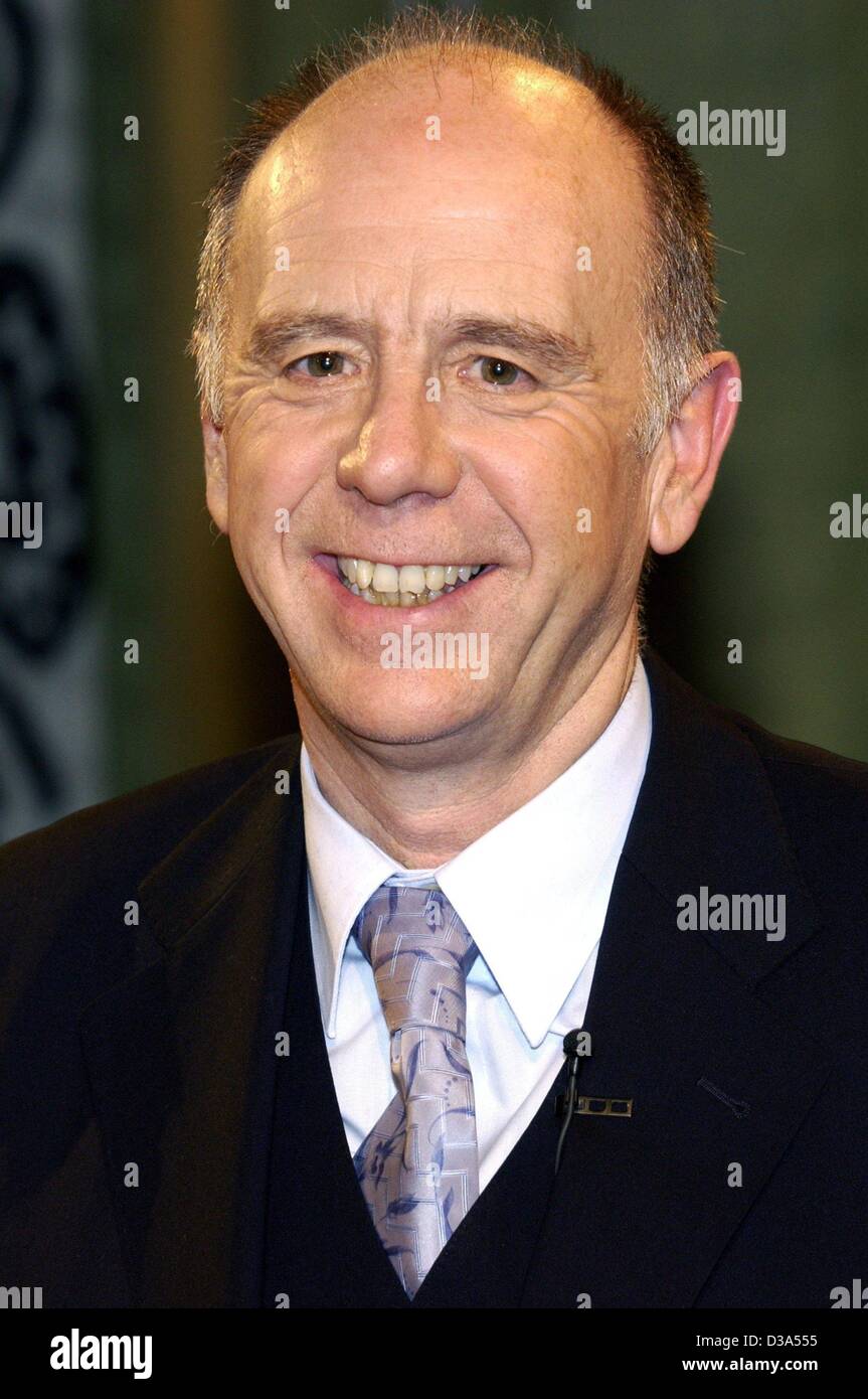 (dpa) - Walter Riester, German Labour Minister and member of the Social ...