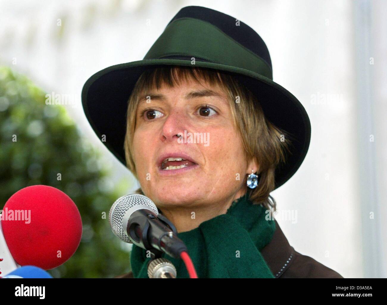 (dpa) - Princess Gloria von Thurn und Taxis gives an interview in her ...