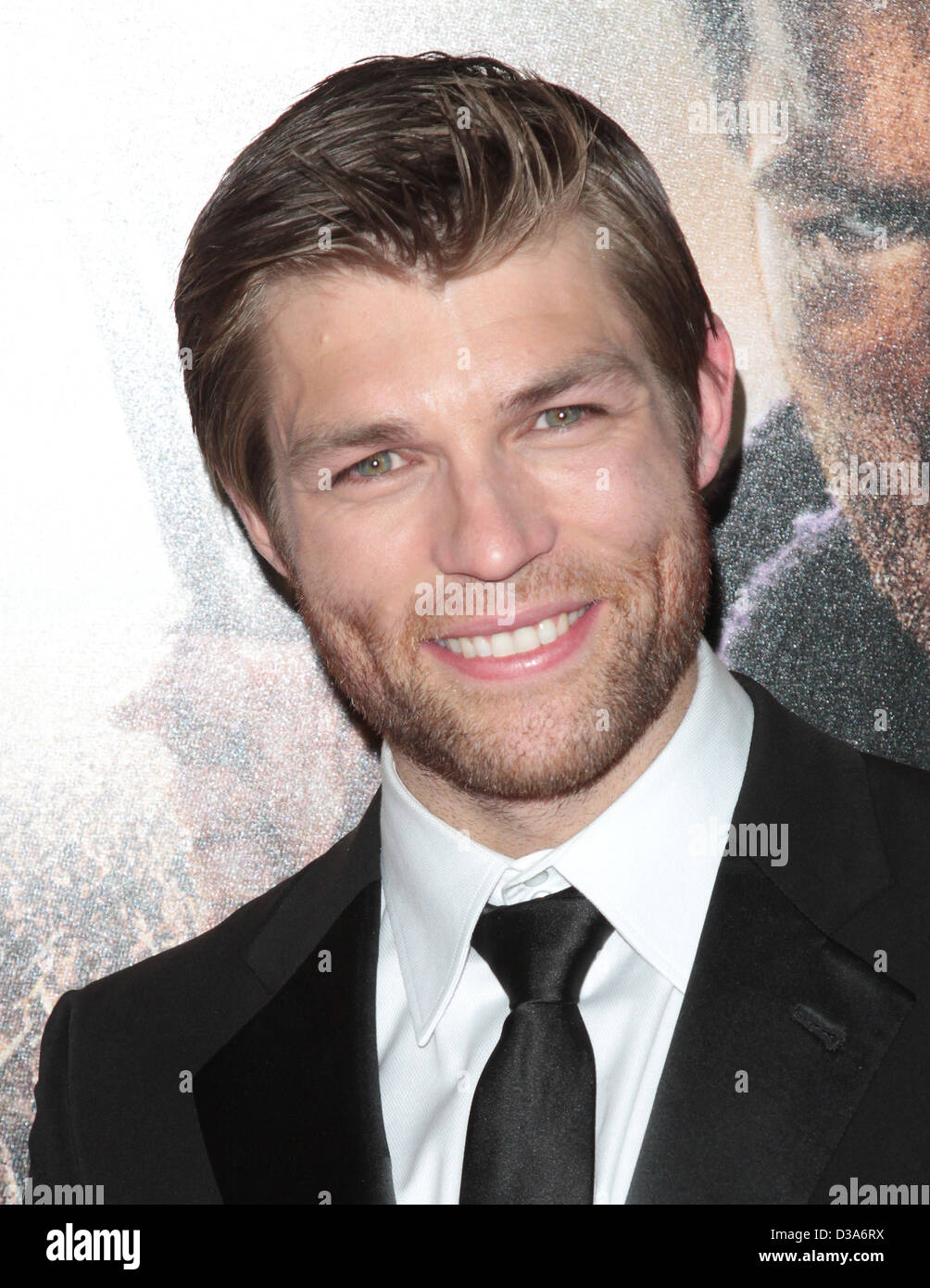 LIAM MCINTYRE ACTOR PREMIERE OF SPARTACUS: WAR OF THE DAMNED LOS ...