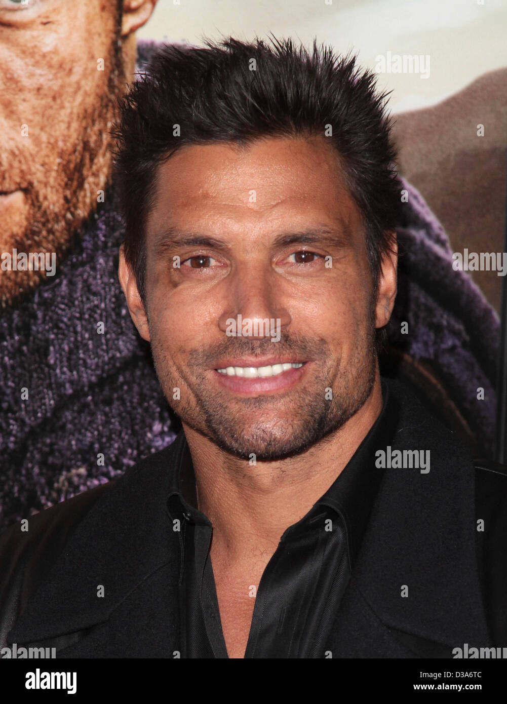 Manu bennett spartacus hi-res stock photography and images - Alamy