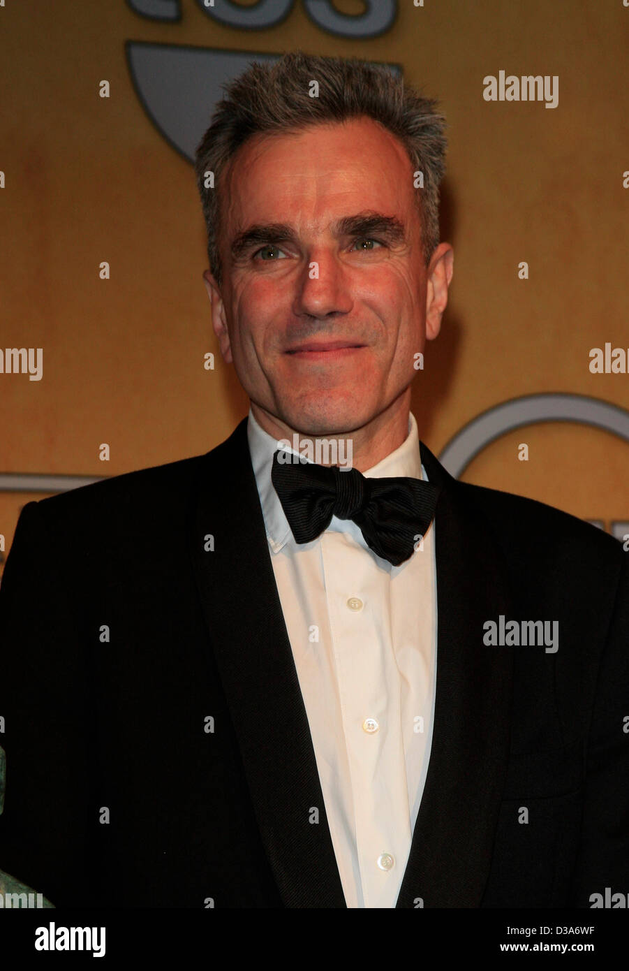 DANIEL DAY-LEWIS OUTSTANDING PERFORMANCE BY A MALE ACTOR IN A LEADING ...