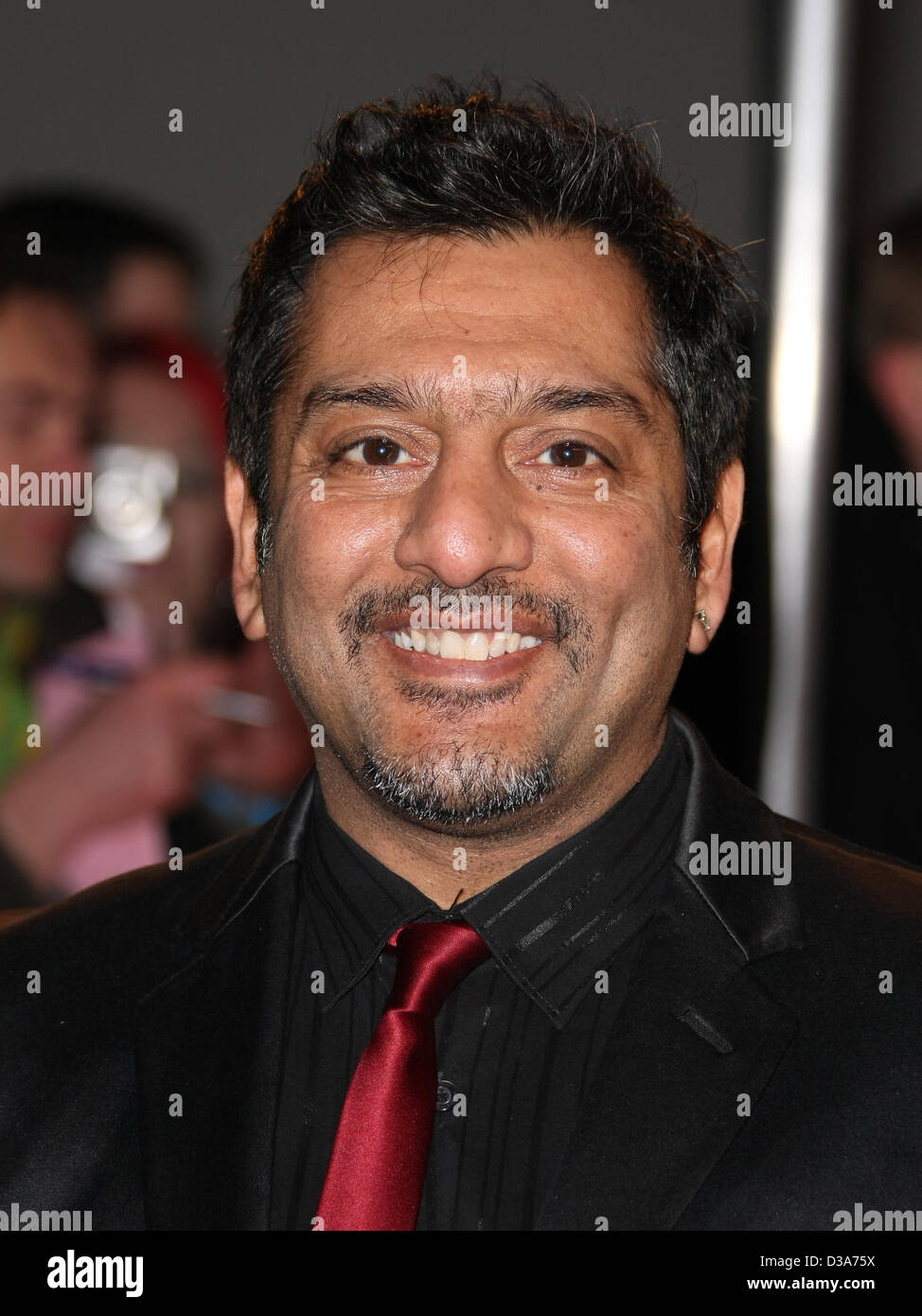 NITIN GANATRA ACTOR NATIONAL TELEVISON AWARDS RED CARPET ARRIVALS ...