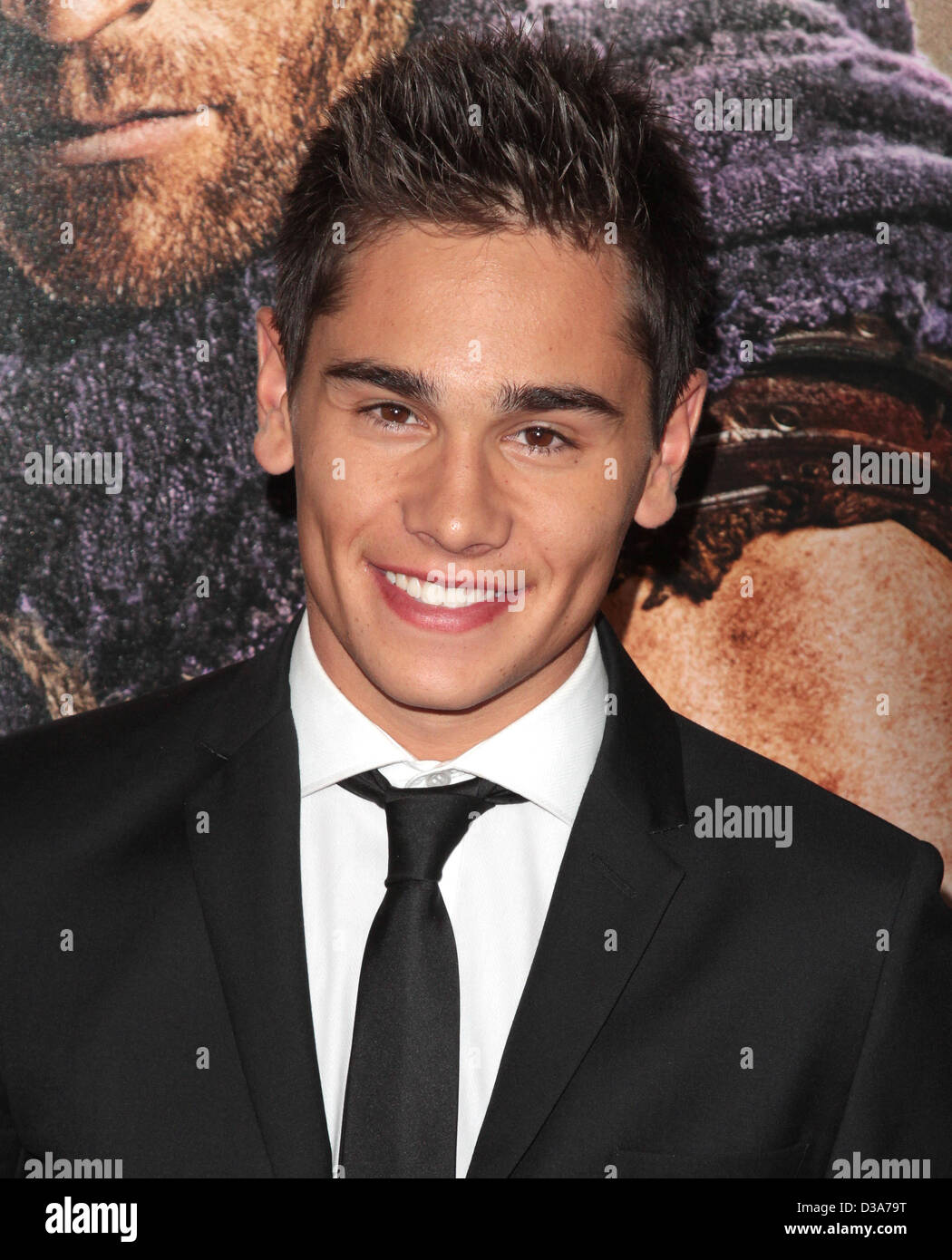 CHRISTIAN ANTIDORMI ACTOR PREMIERE OF SPARTACUS: WAR OF THE DAMNED LOS ...