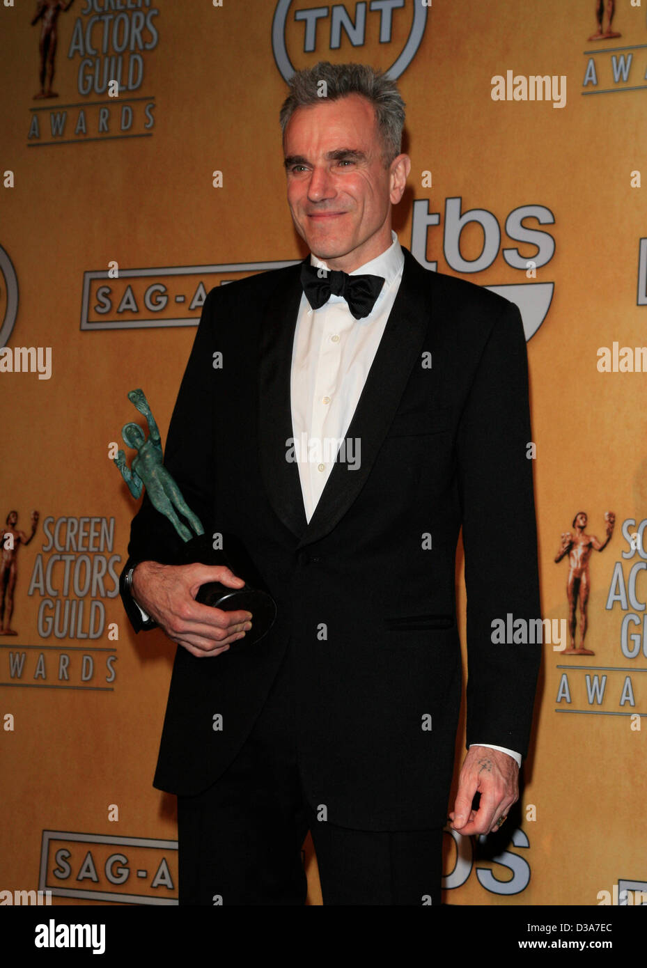 DANIEL DAY-LEWIS OUTSTANDING PERFORMANCE BY A MALE ACTOR IN A LEADING ...