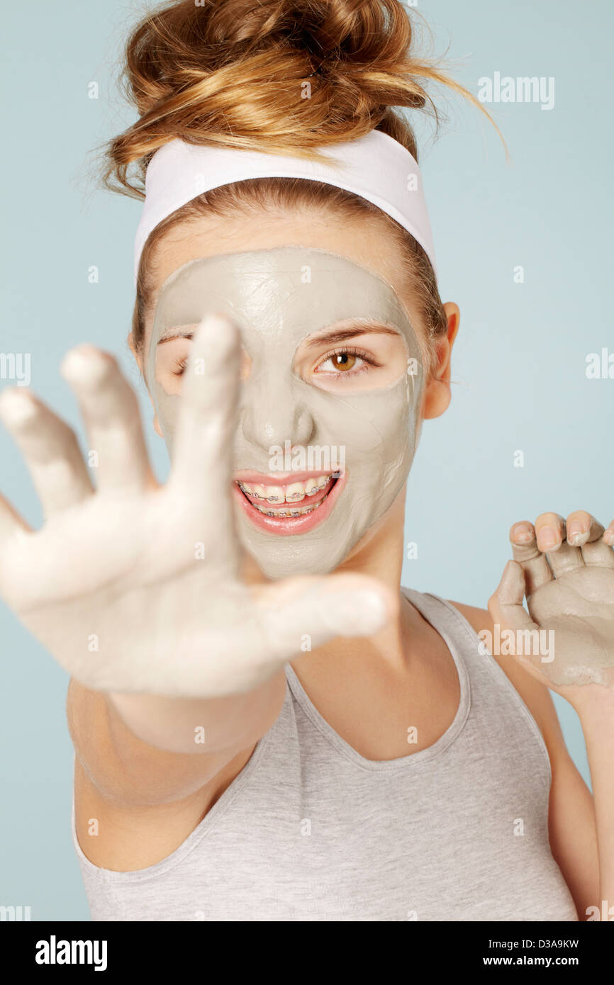 Smiling girl wearing face mask Stock Photo - Alamy