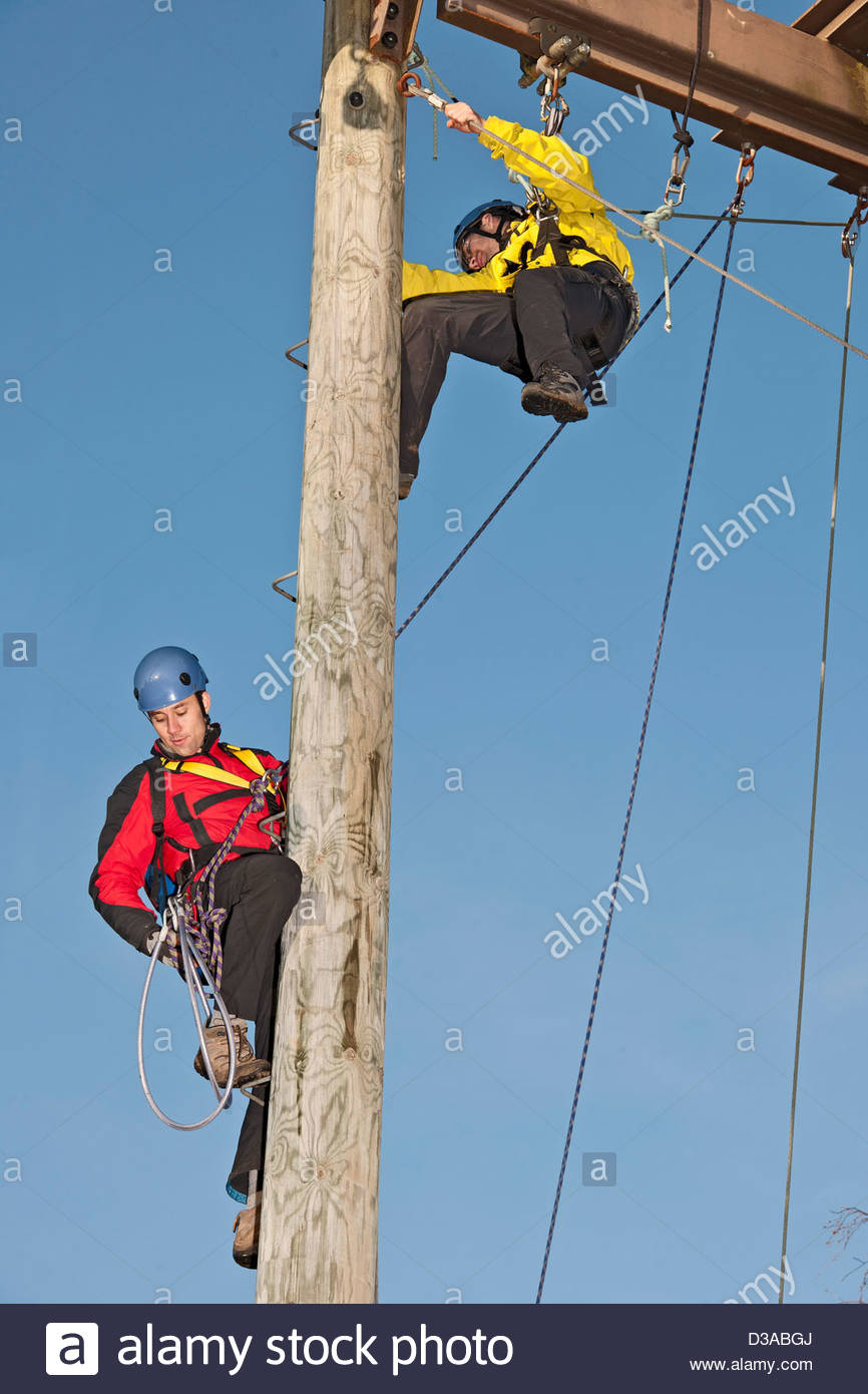 Telephone Pole Worker Stock Photos & Telephone Pole Worker Stock Images ...