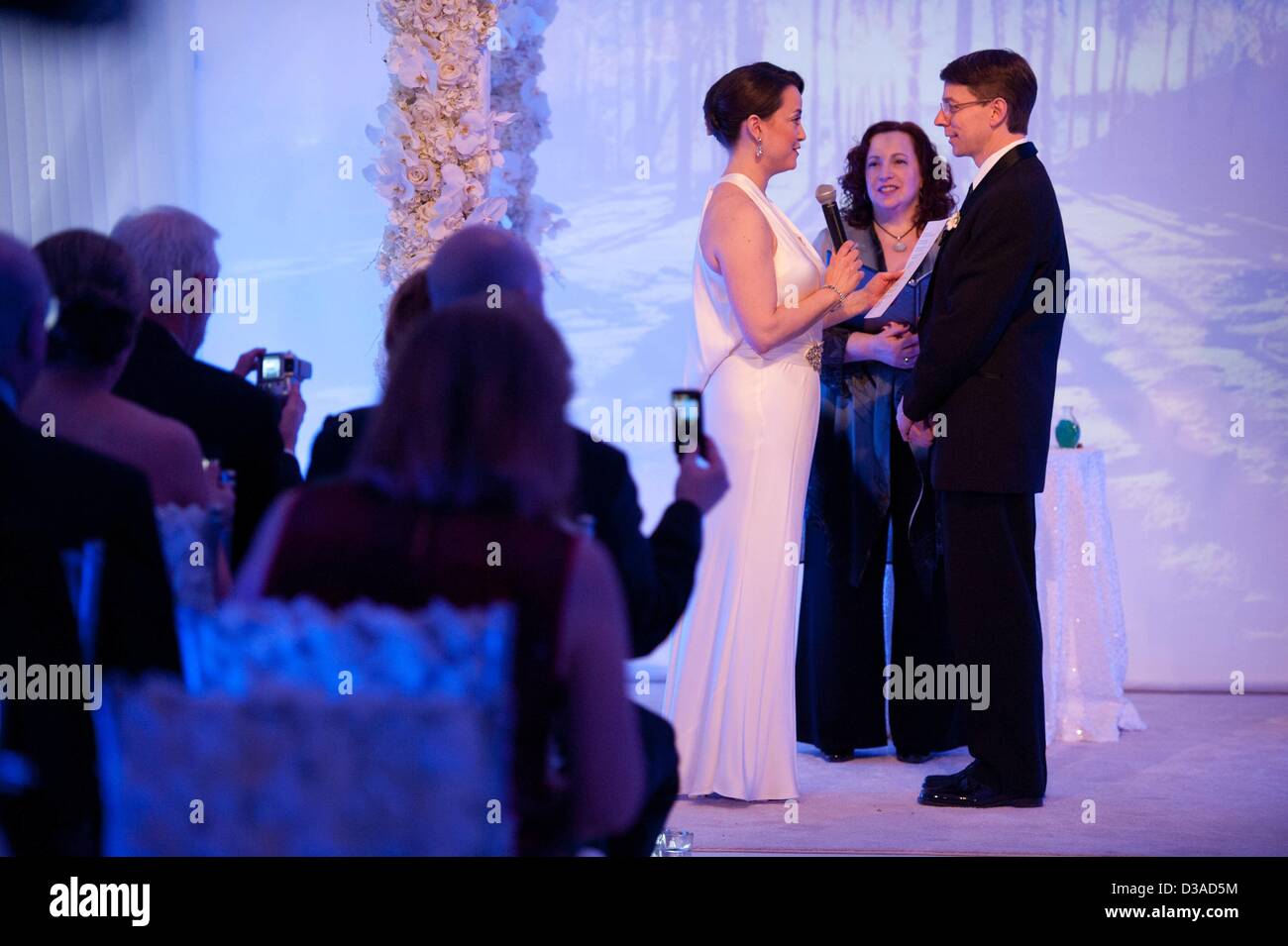 Manhattan, New York, USA. 14th February 2013. LAURIE ANN PHILLIPS and ...
