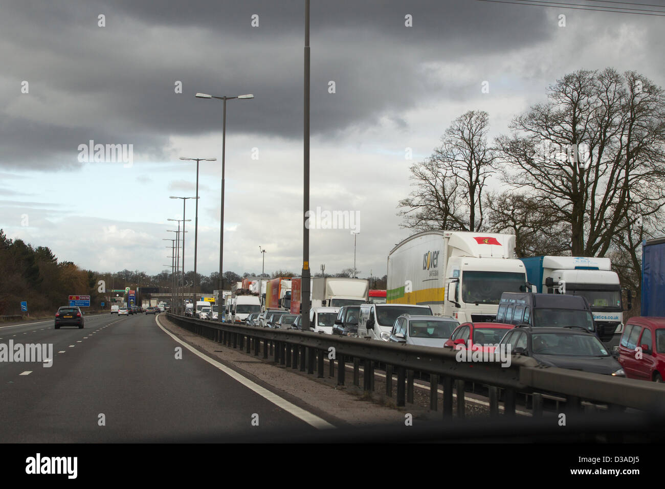 M1 Northamptonshire UK. 14th February 2013. Approx 1330.Crash between a ...
