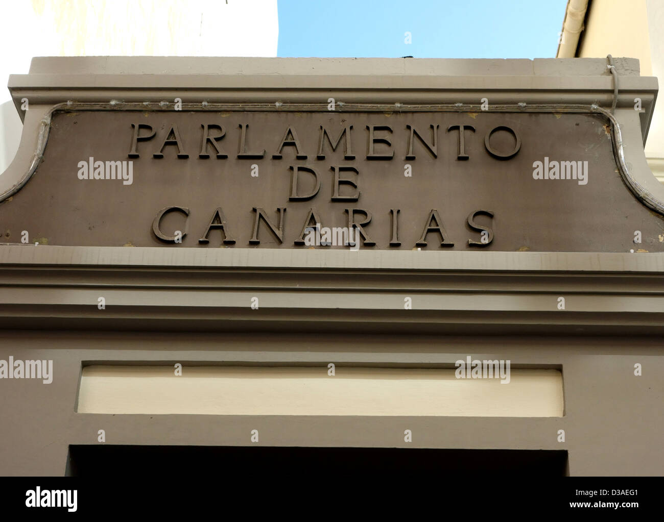 Spanish parliament building hi-res stock photography and images - Alamy