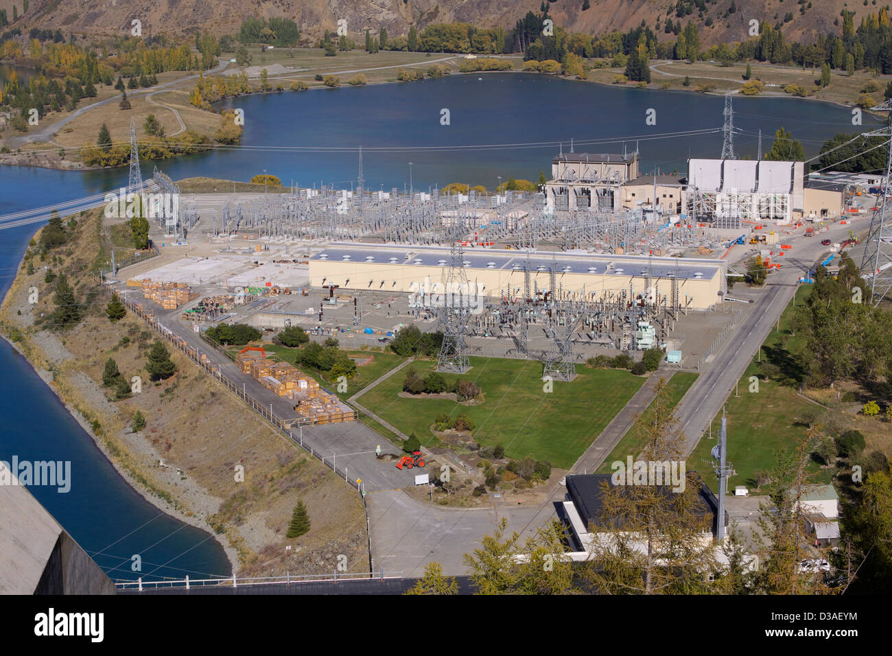 Hydroelectric power station new zealand hi-res stock photography and ...